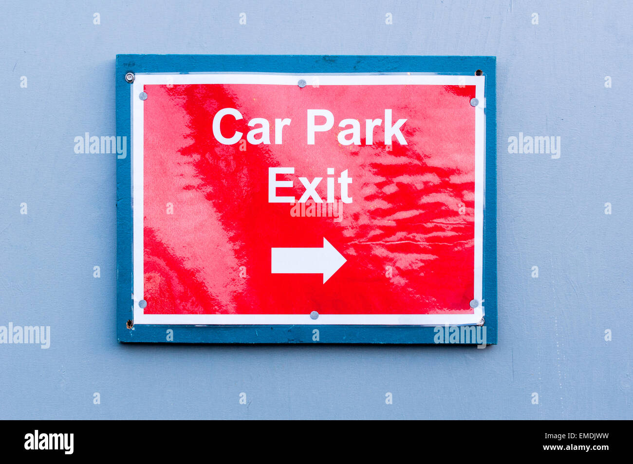 Car park exit sign hi-res stock photography and images - Alamy