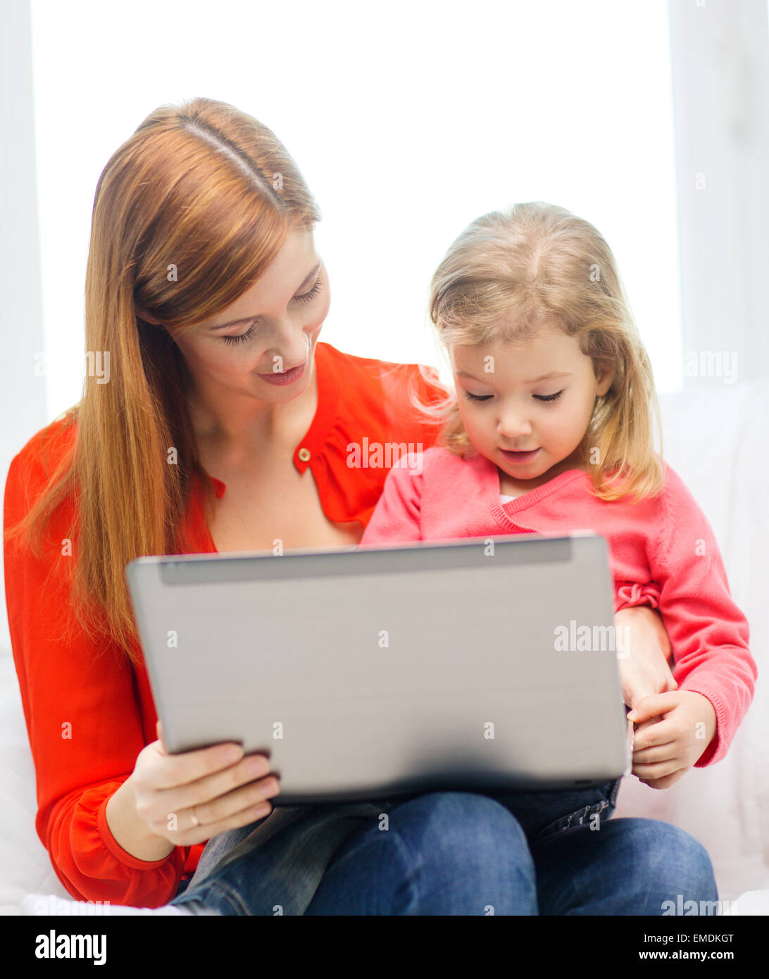 Mother child game laptop hi-res stock photography and images - Alamy