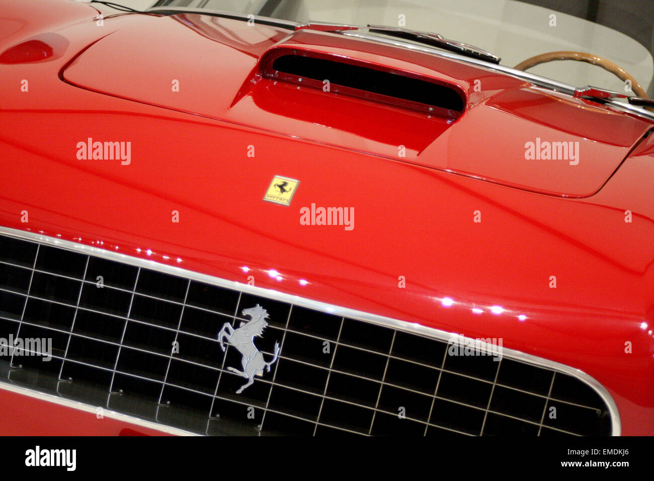 Vintage Ferrari classic car grill and bonnet Stock Photo - Alamy