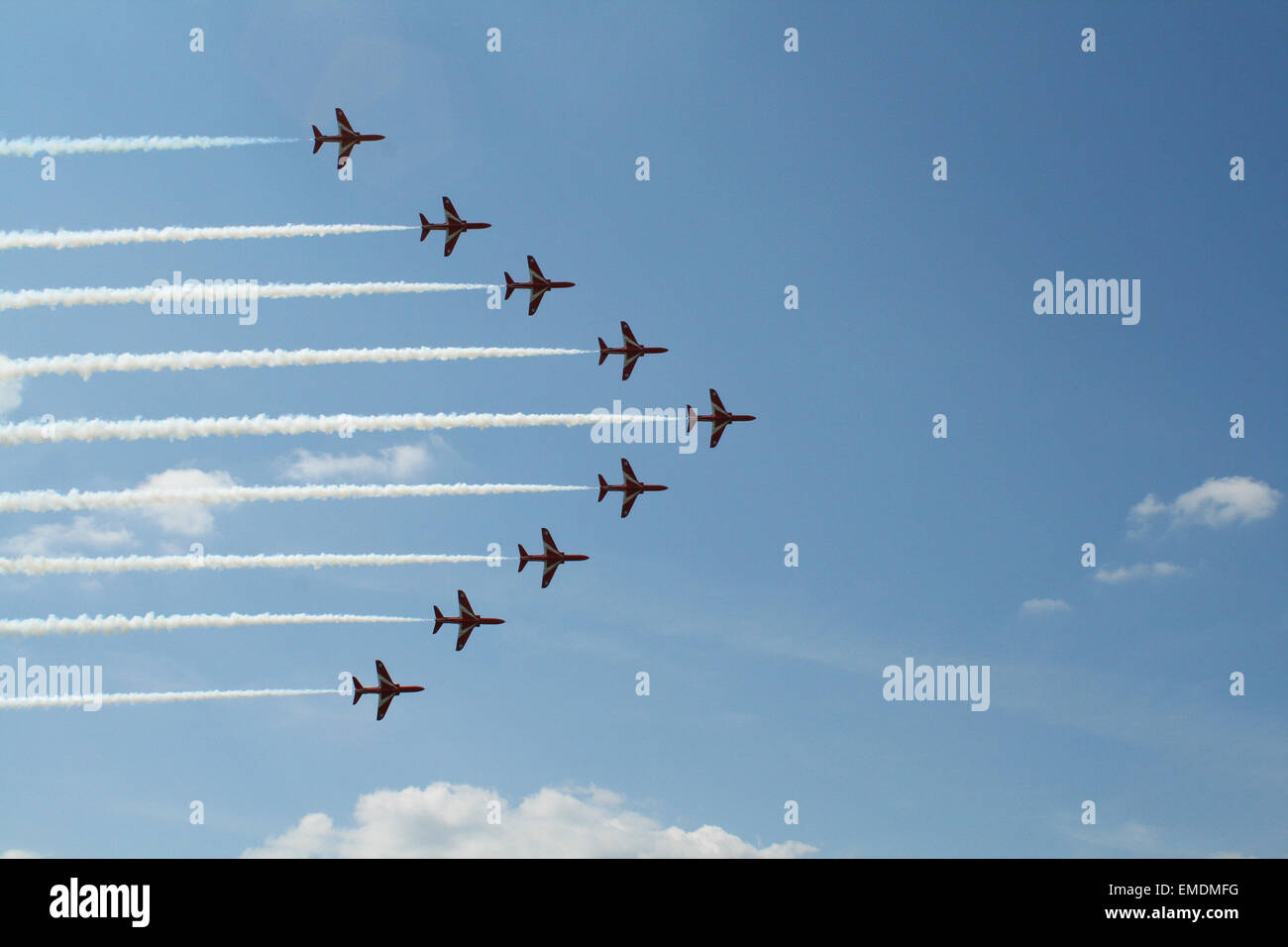 Red arrows planes hi-res stock photography and images - Alamy