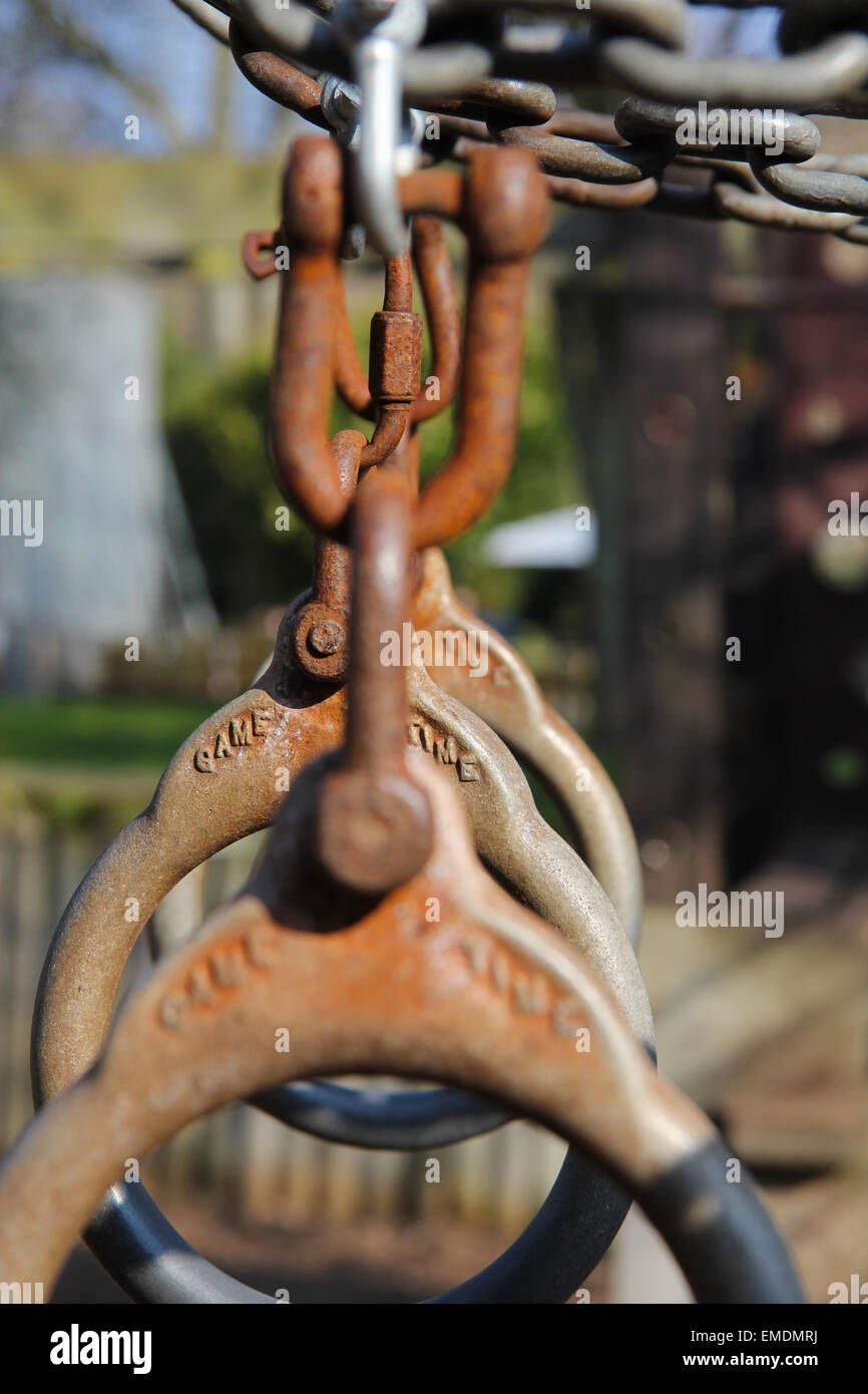 Chain hook hi-res stock photography and images - Alamy