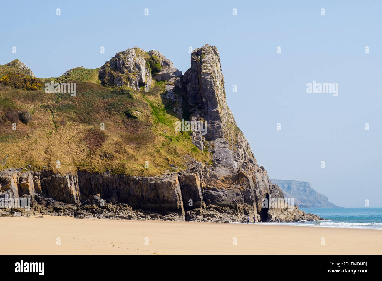 Cliff beaches beach headland headlands shore hi-res stock photography ...