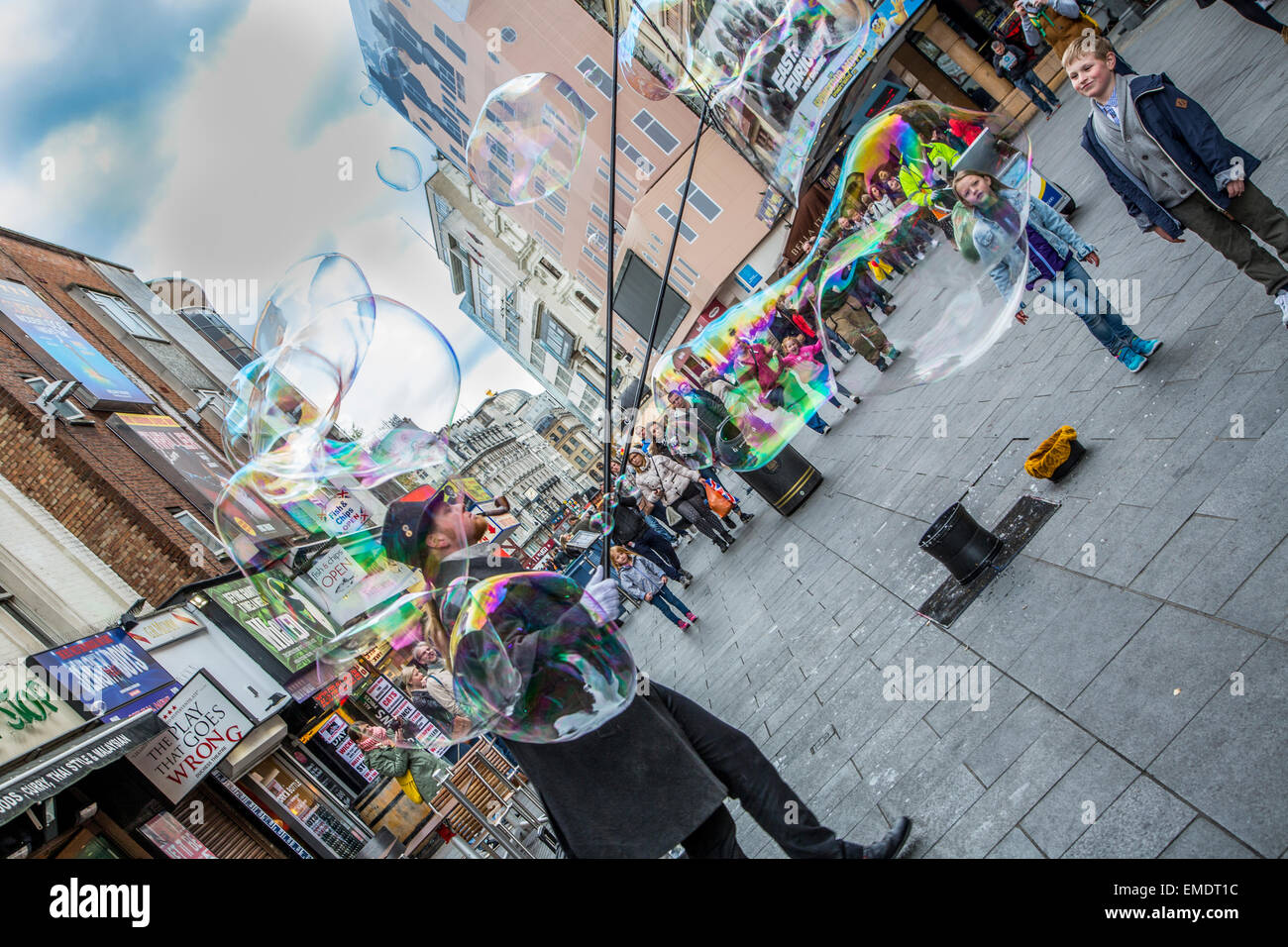 Blowing bubble in bubbles hi-res stock photography and images - Alamy