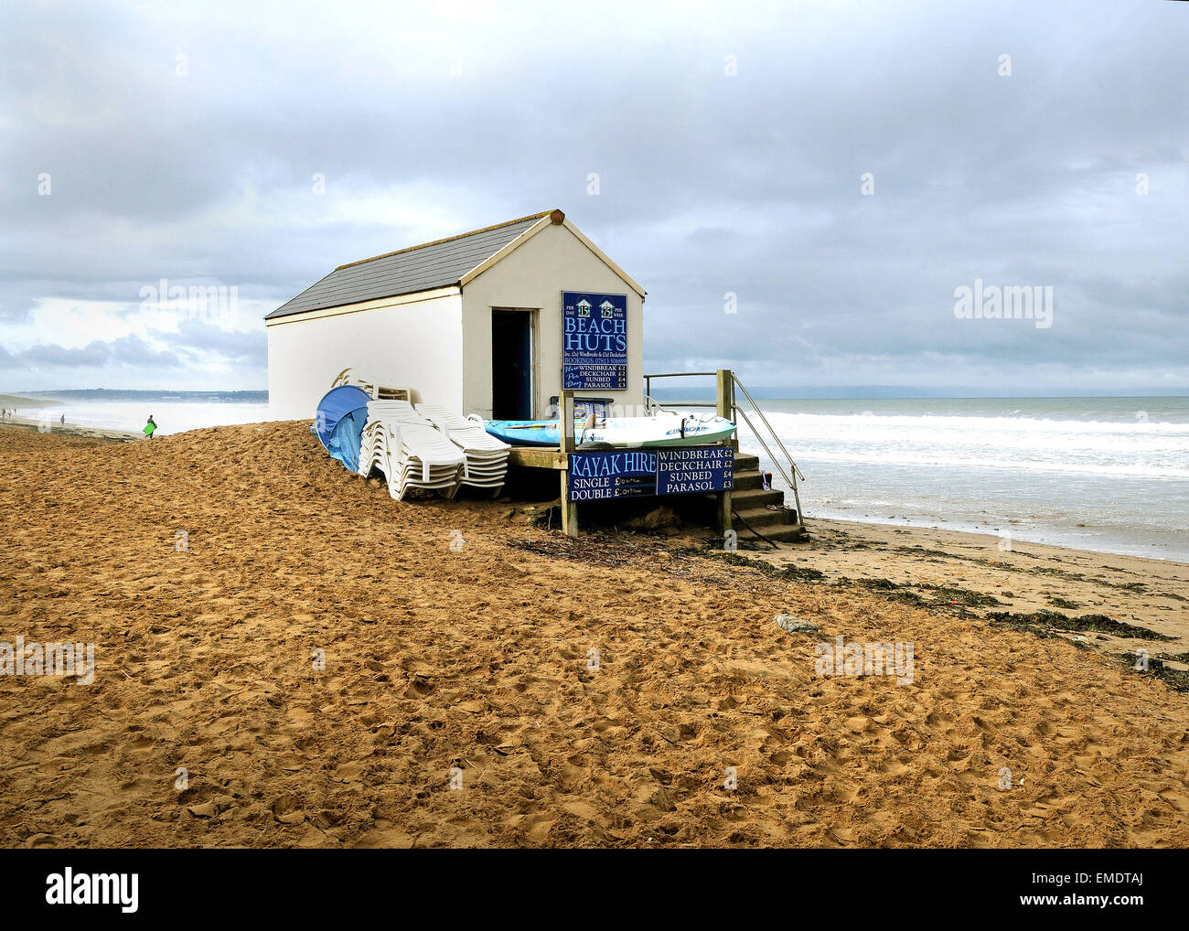 North Devon Views Lifeguards Hut on Saunton Sands Beach North Devon ...