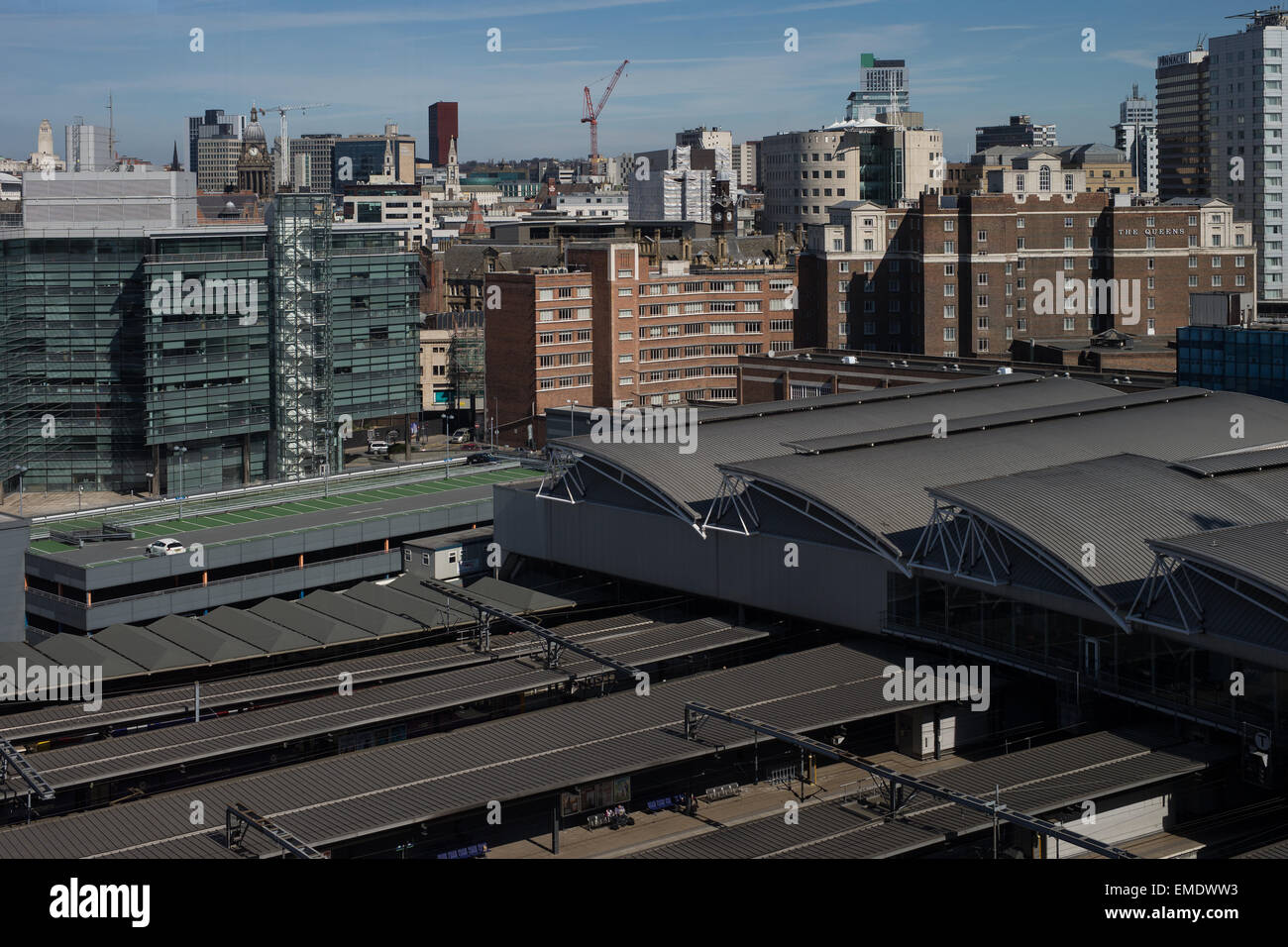 Leeds central railway station hi-res stock photography and images - Alamy