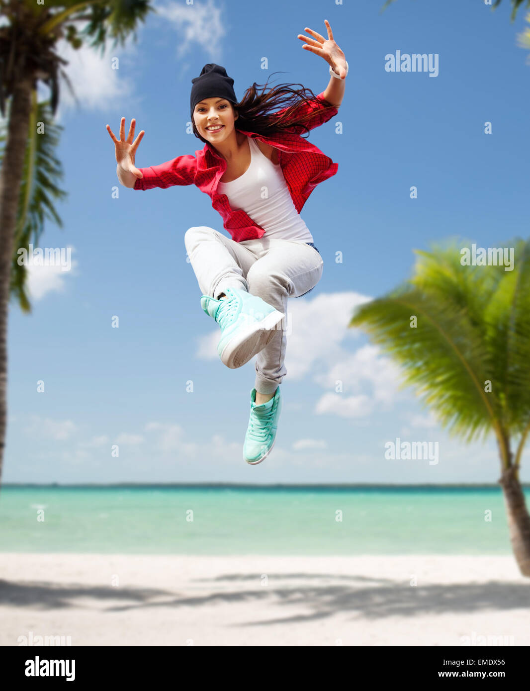 Breakdancer beach hi-res stock photography and images - Alamy