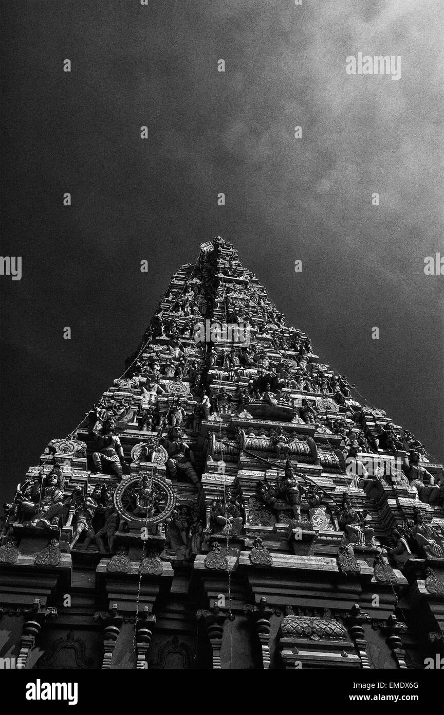 Sri Lanka. Hindu temple, temple sculpture,Ceylon Stock Photo - Alamy