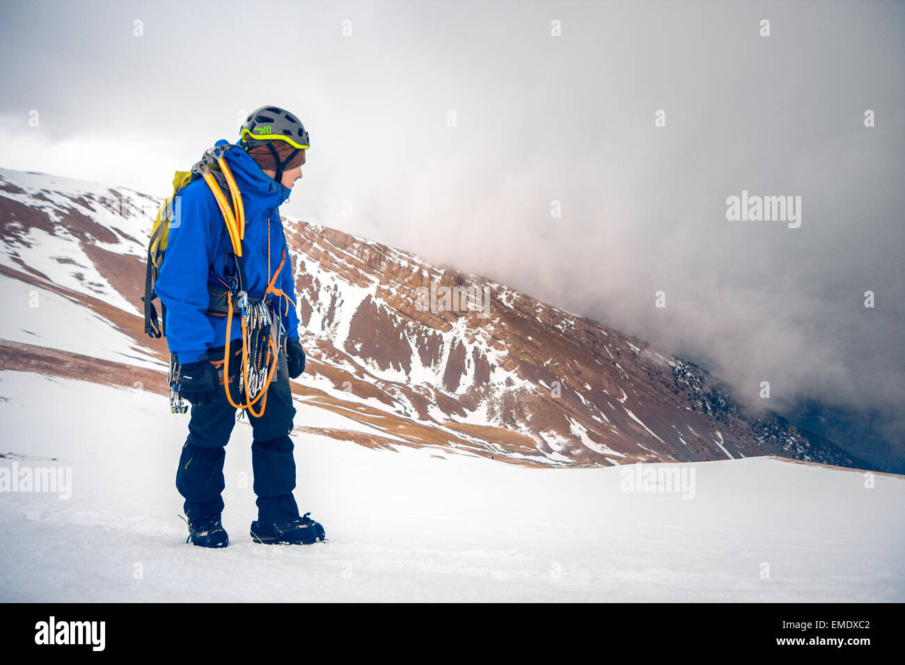 Mountaineer Stock Photos & Mountaineer Stock Images - Alamy