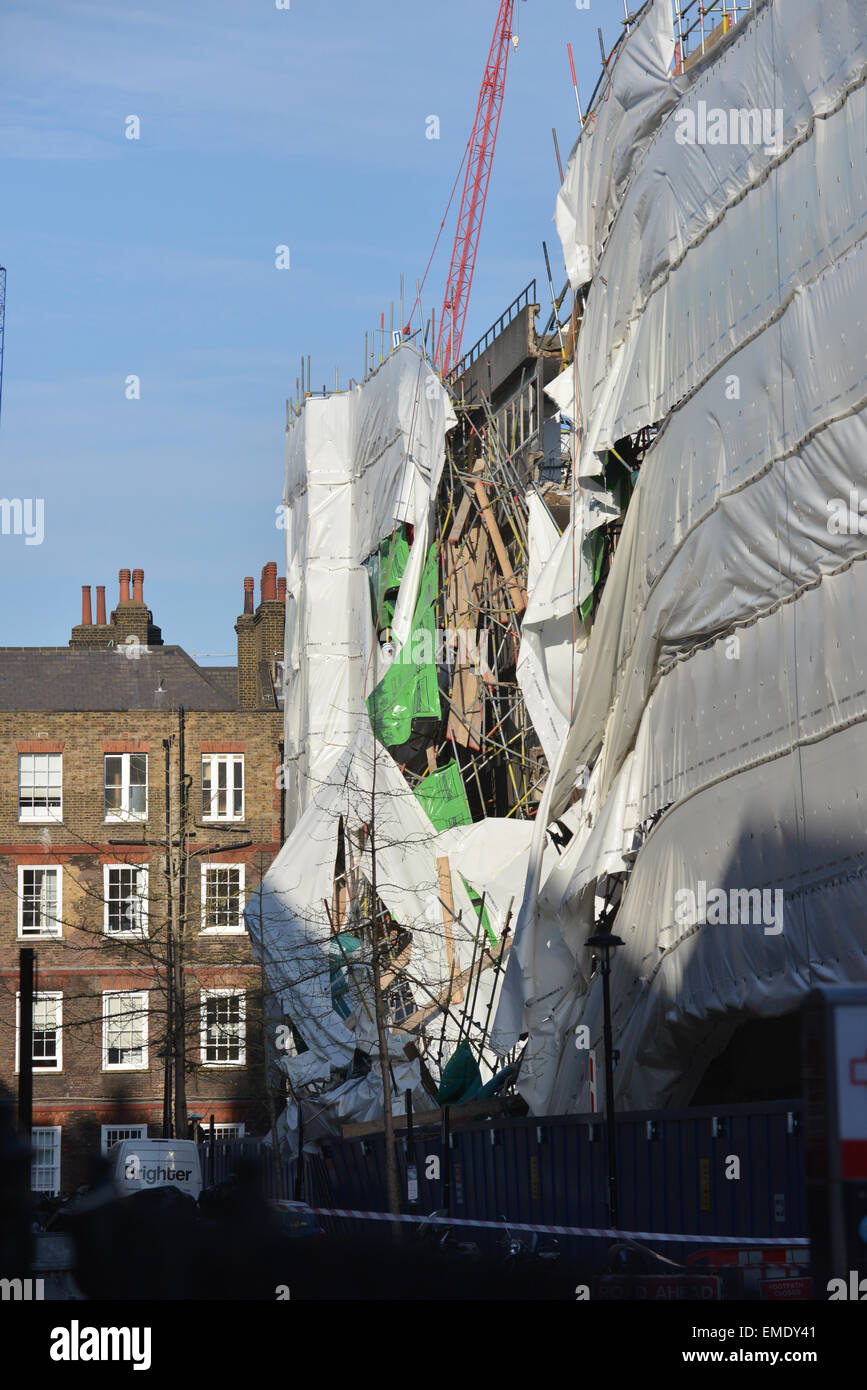 London building collapse hi-res stock photography and images - Alamy