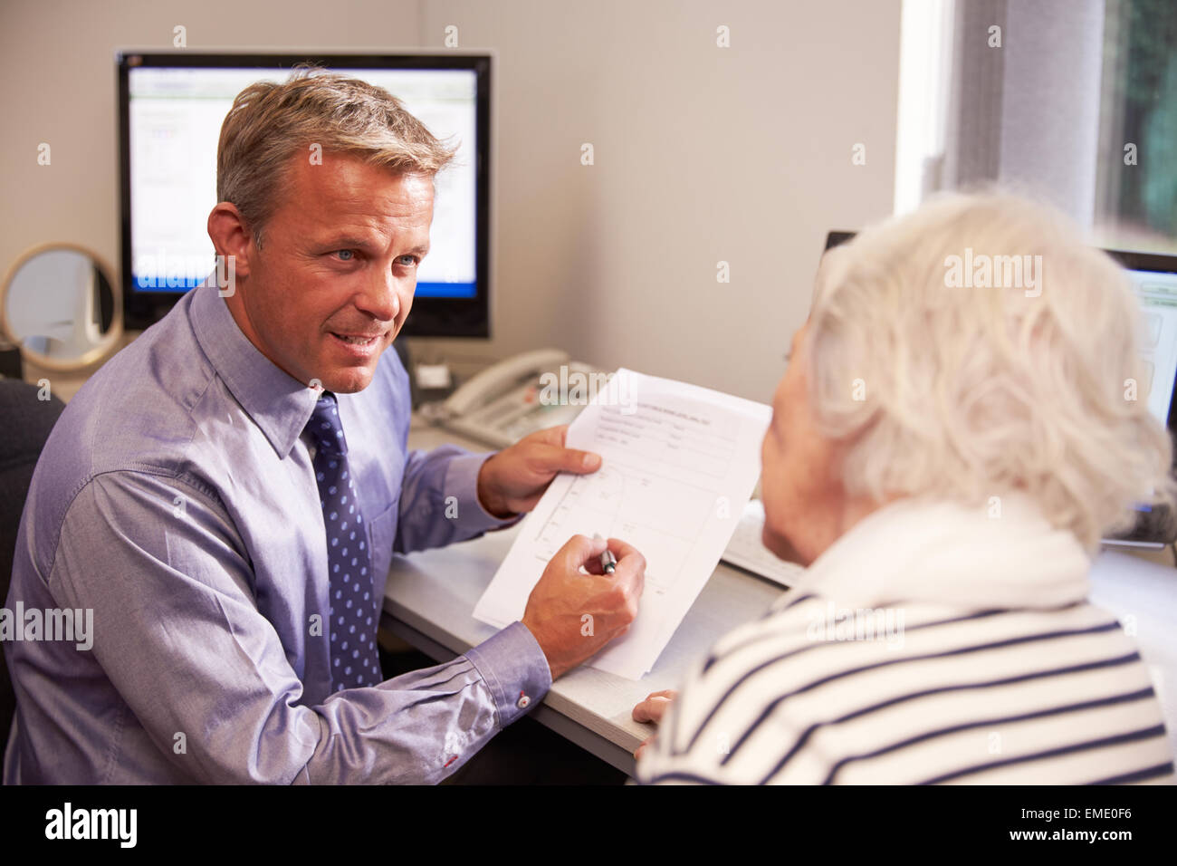 Medical test female hi-res stock photography and images - Alamy