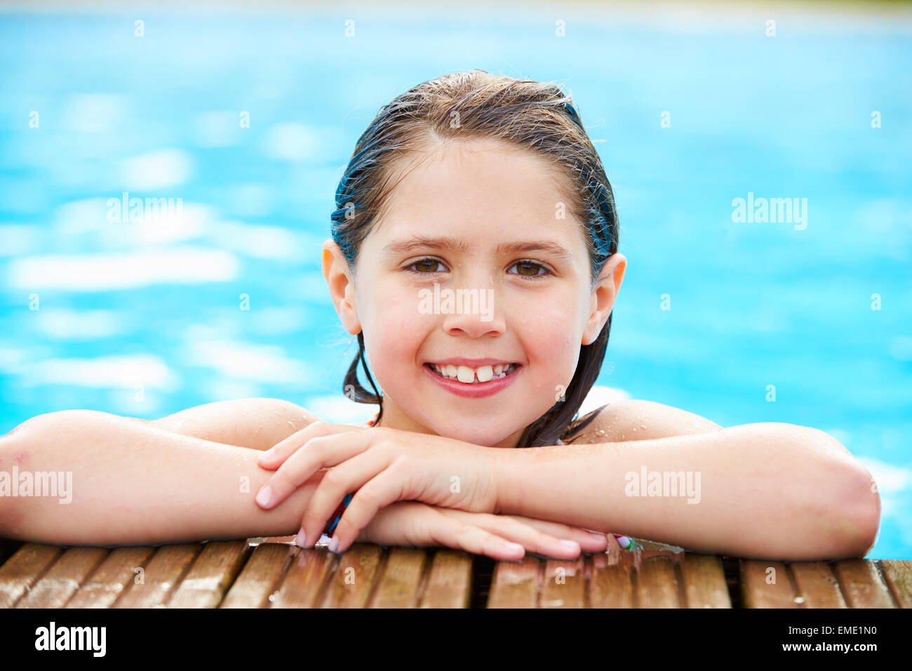 Girl 7 years old bikini hi-res stock photography and images - Alamy