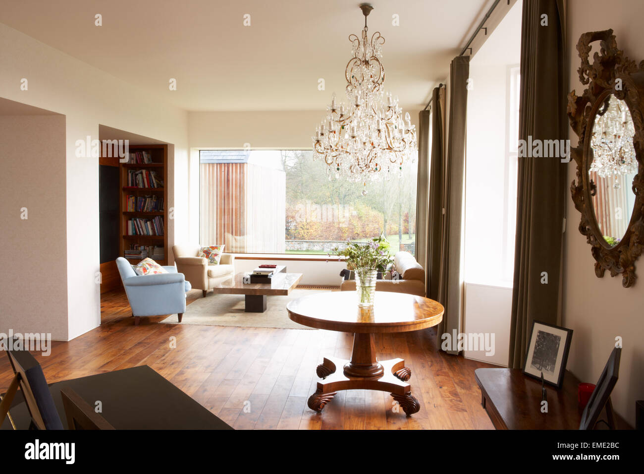 Interior Of Beautiful Contemporary Lounge Stock Photo - Alamy