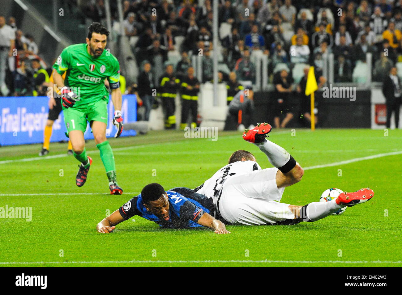 Anthony MARTIAL/Giorgio CHIELLINI - 14.04.2015 - Juventus Turin/Monaco ...