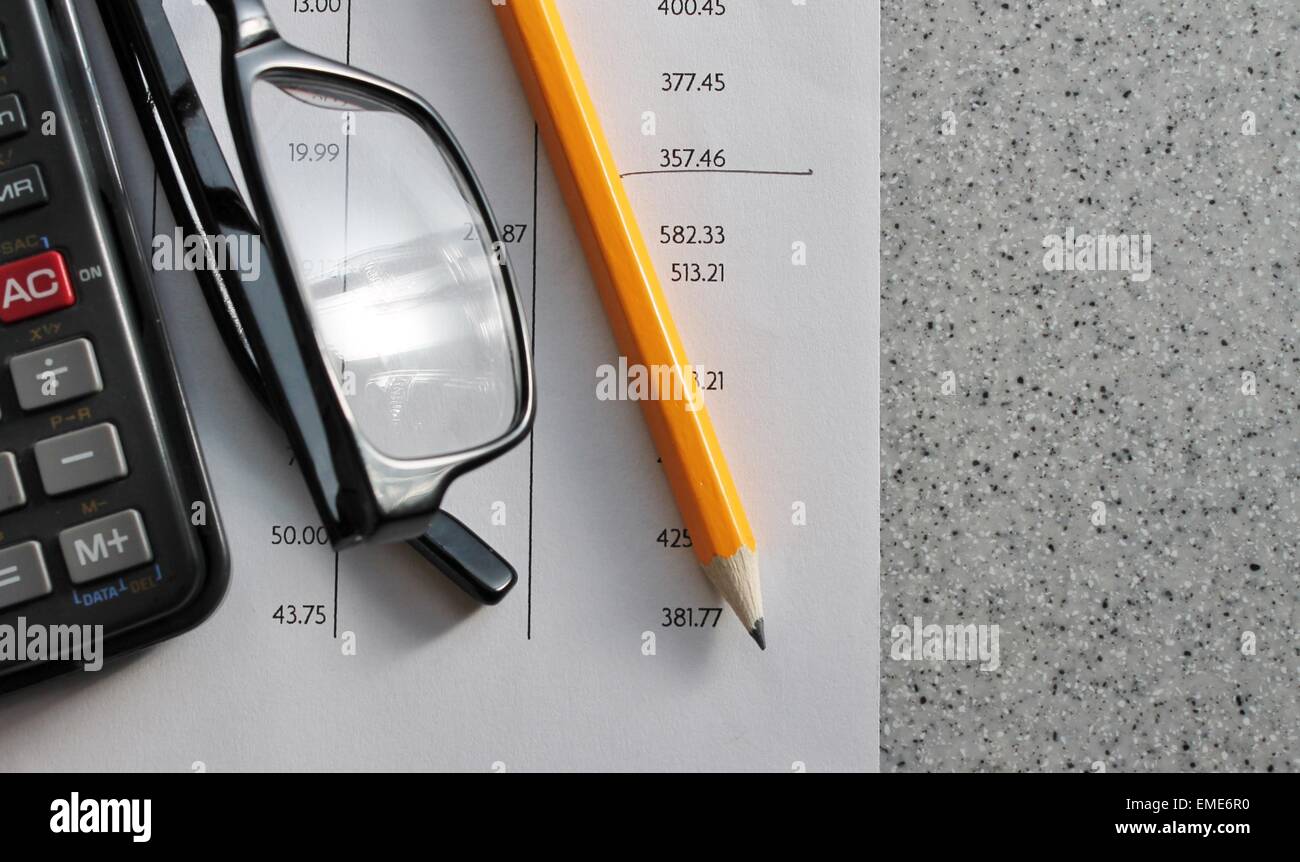 Bank statement pencil calculator hi-res stock photography and images ...