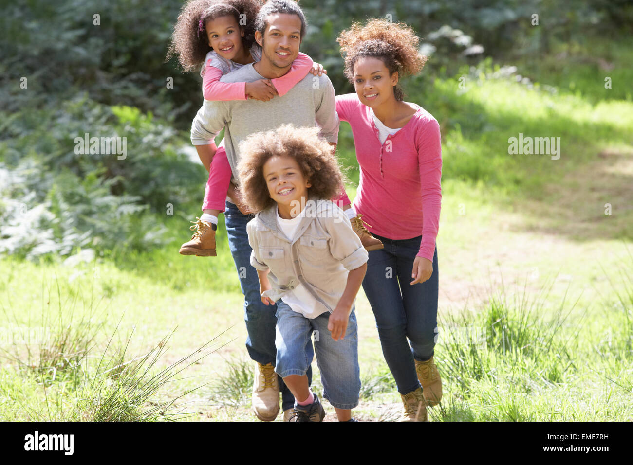 Mother 8 year old daughter together hugging hi-res stock photography and images - Alamy