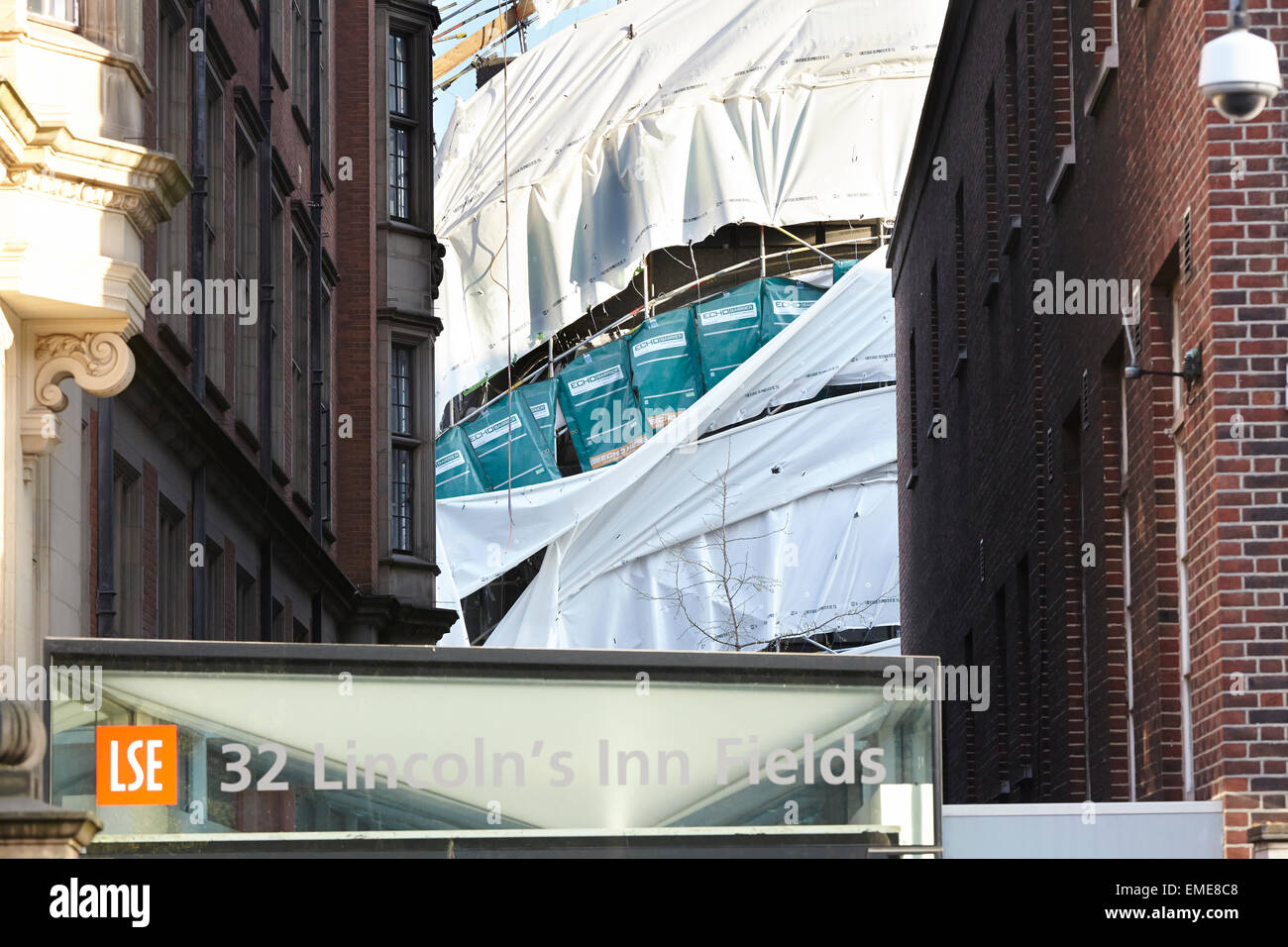 London building collapse hi-res stock photography and images - Alamy
