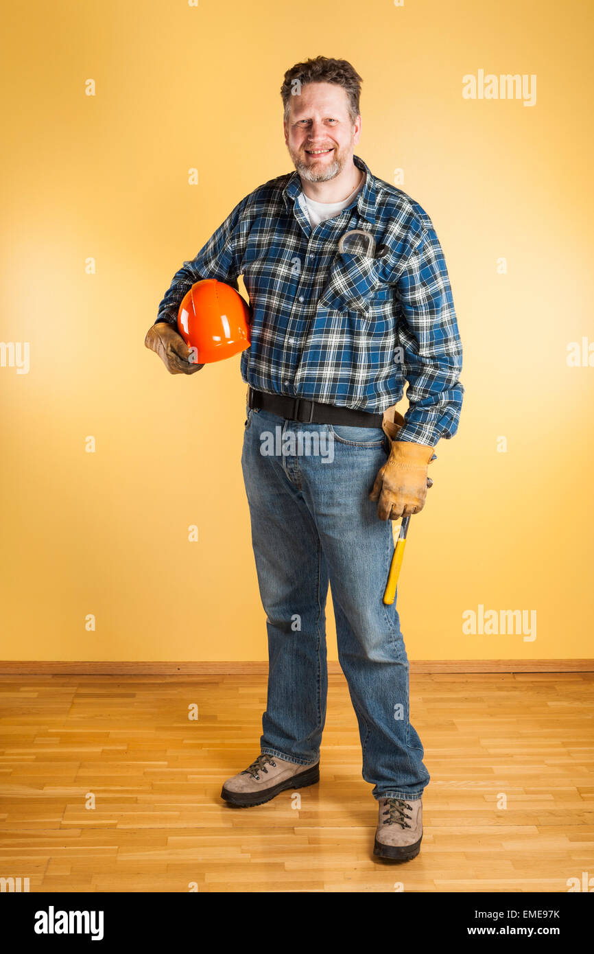 Middle aged male engineer hi-res stock photography and images - Alamy