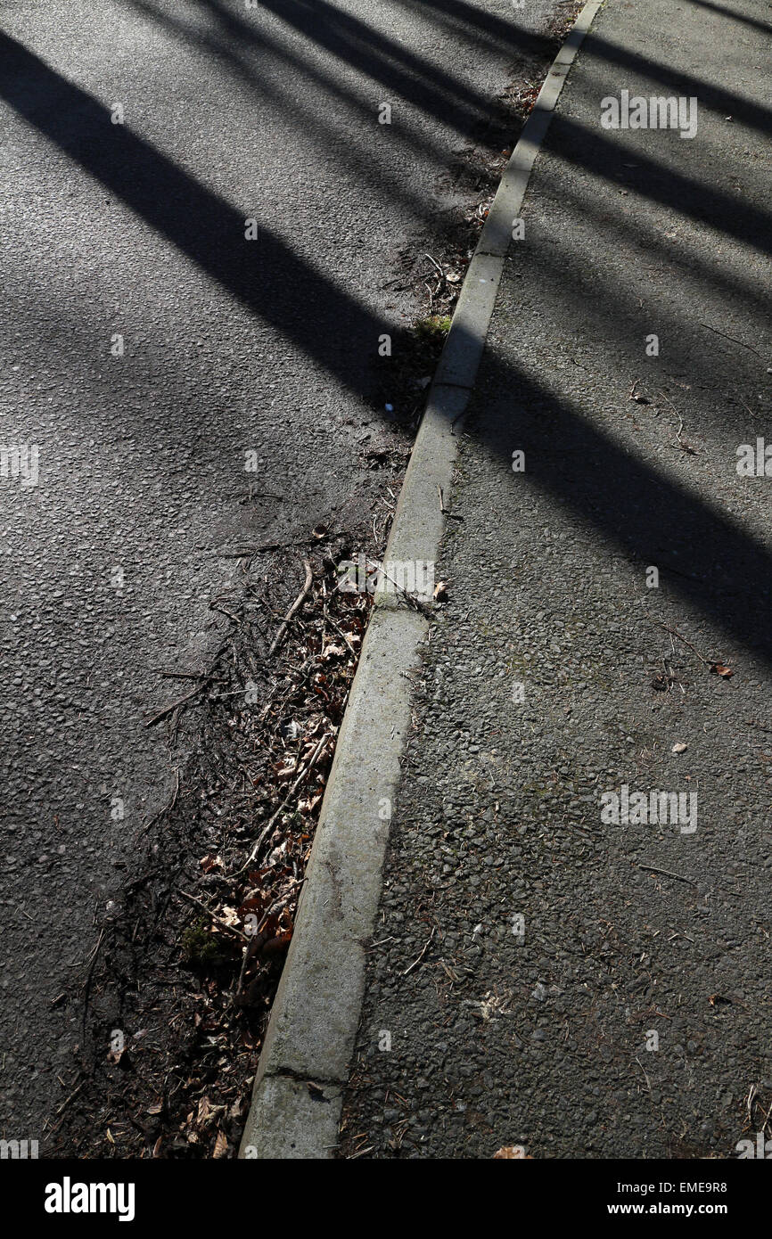 Shadow projection hi-res stock photography and images - Alamy