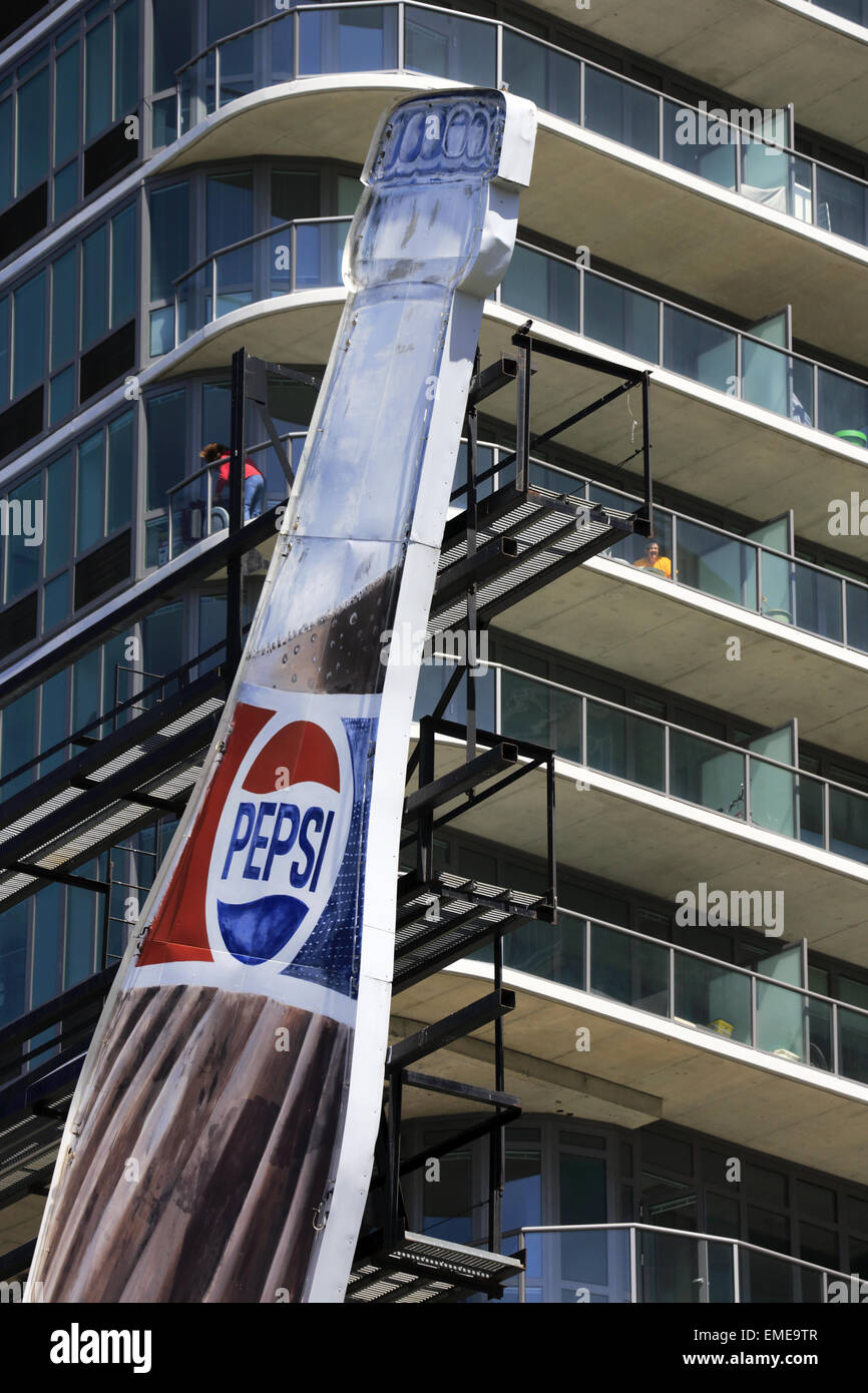 Pepsi Cola billboard in Gantry Plaza State Park with high-rise ...
