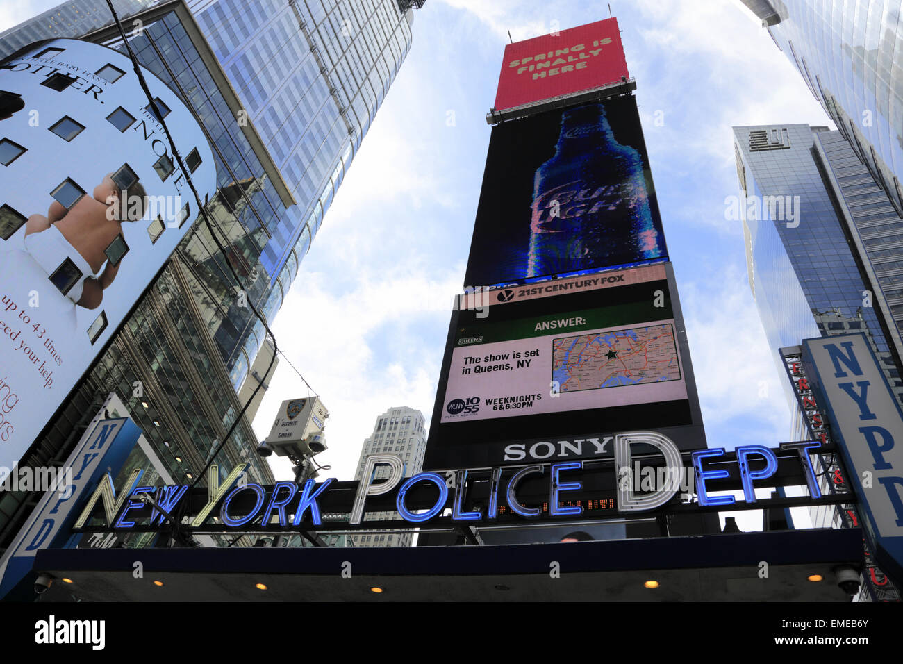 High rise times square hi-res stock photography and images - Alamy