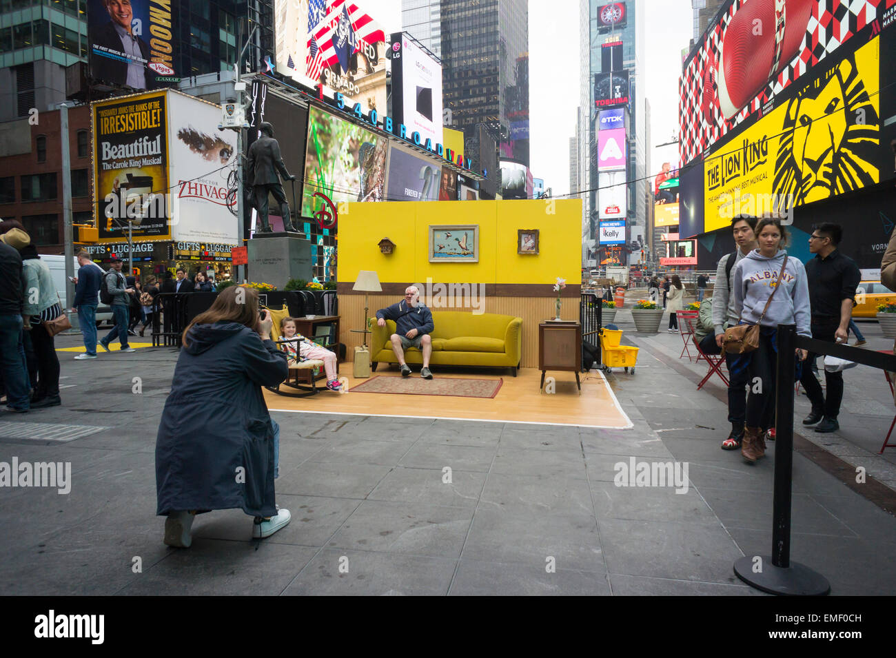 Tribeca square hi-res stock photography and images - Alamy