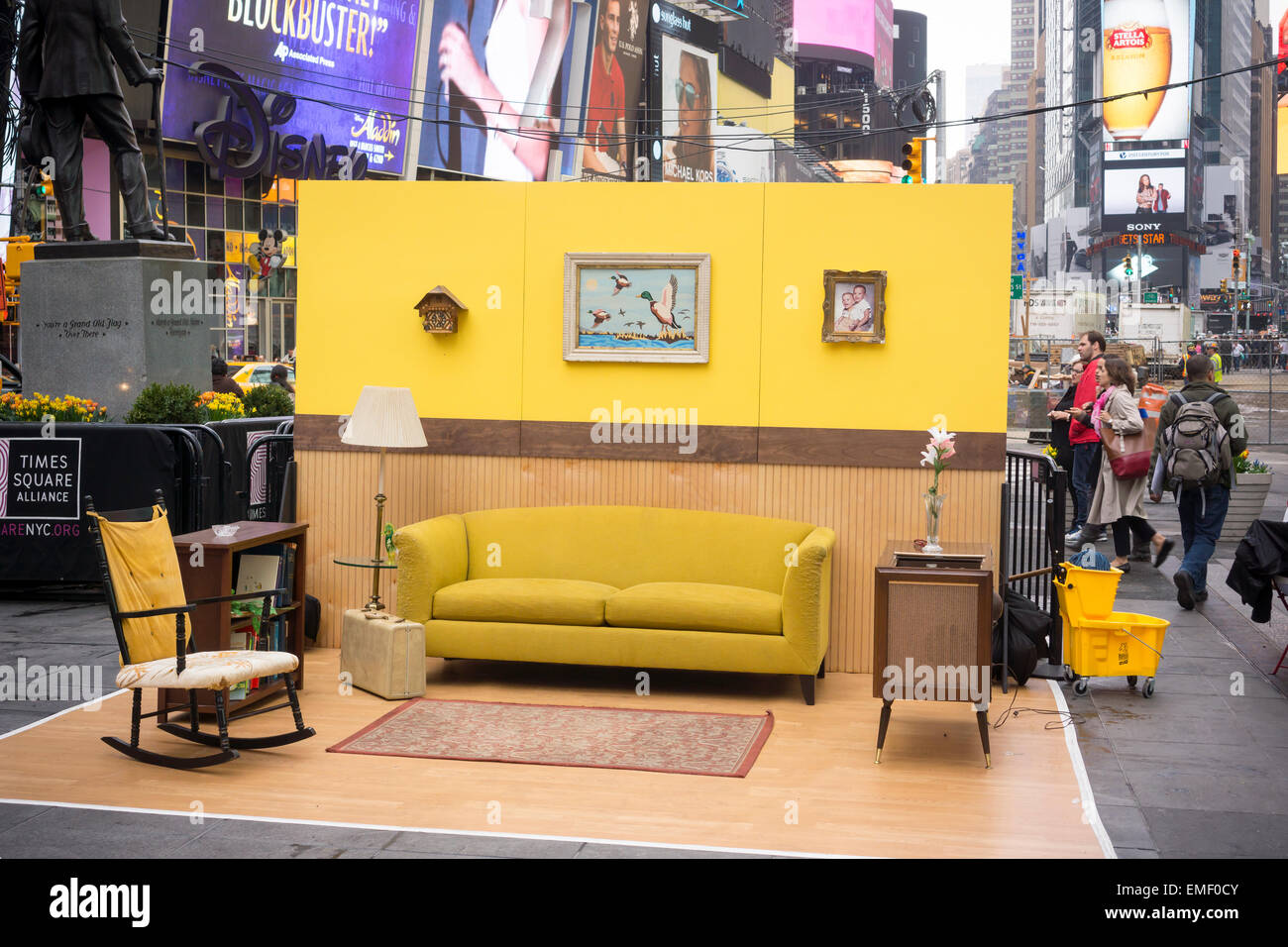 Tribeca square hi-res stock photography and images - Alamy