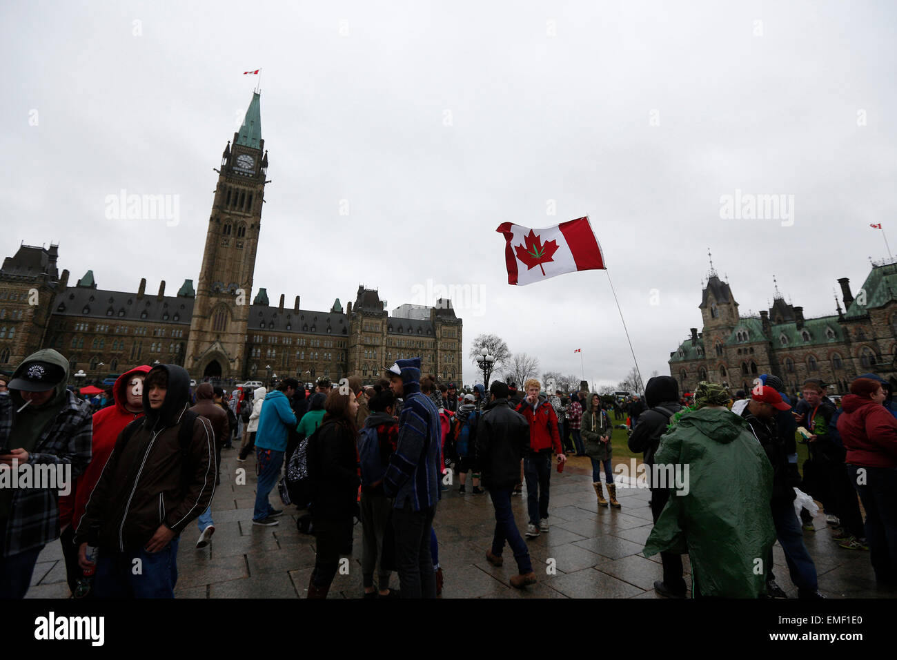 420 smokers hi-res stock photography and images - Alamy