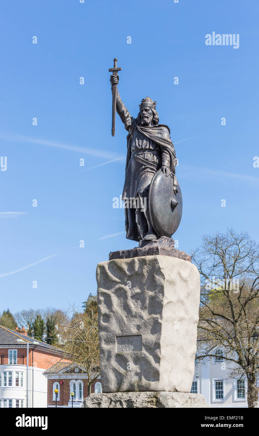 Statue of King Alfred the Great, Anglo-Saxon king of Wessex, in High ...