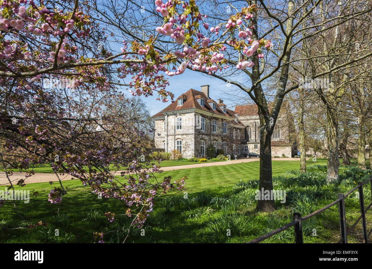 Historic Wolvesey Palace, official residence of the Bishop of ...