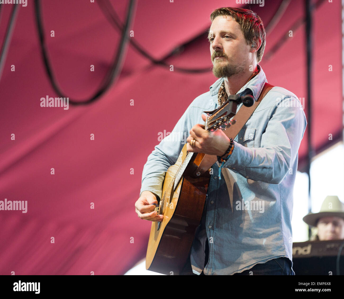 Alternative country music hi-res stock photography and images - Alamy