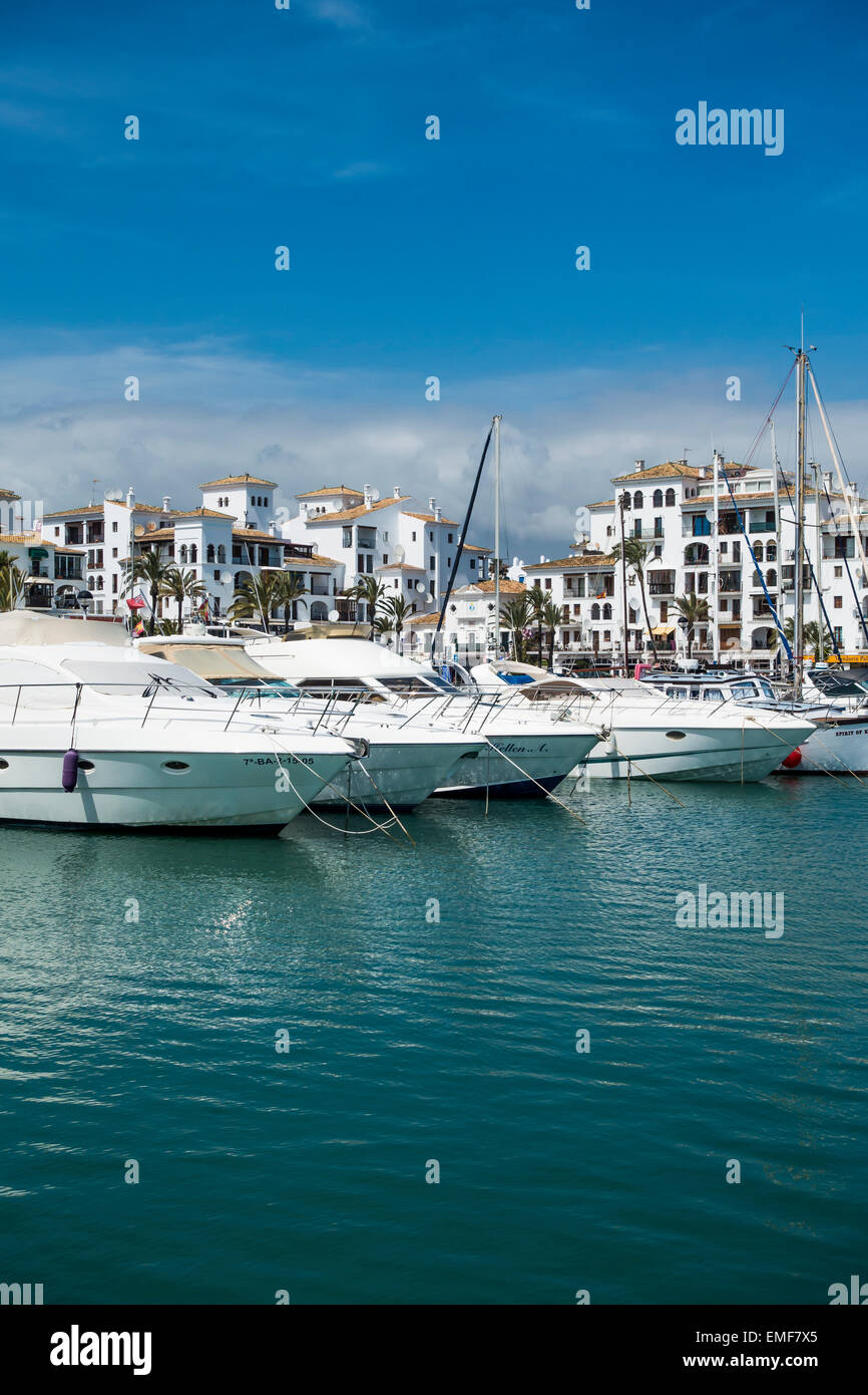 Port de la duquesa hi-res stock photography and images - Alamy