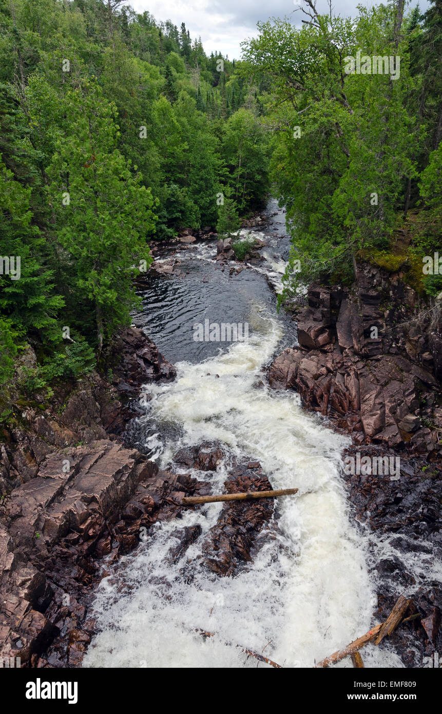 Cascading water over rocks in Black Beaver Falls in Agawa Canyon Stock ...