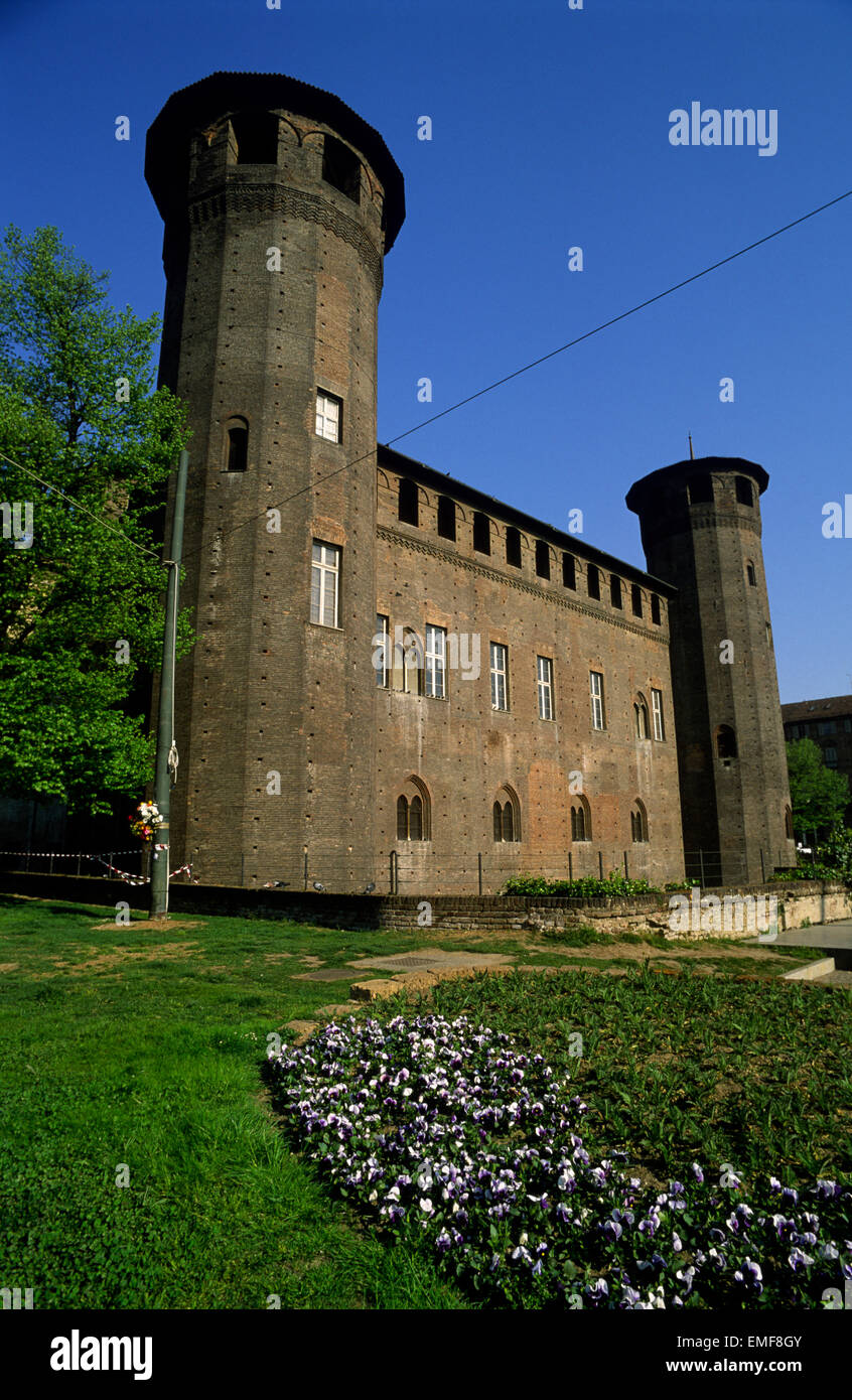 Piemonte castles hi-res stock photography and images - Alamy