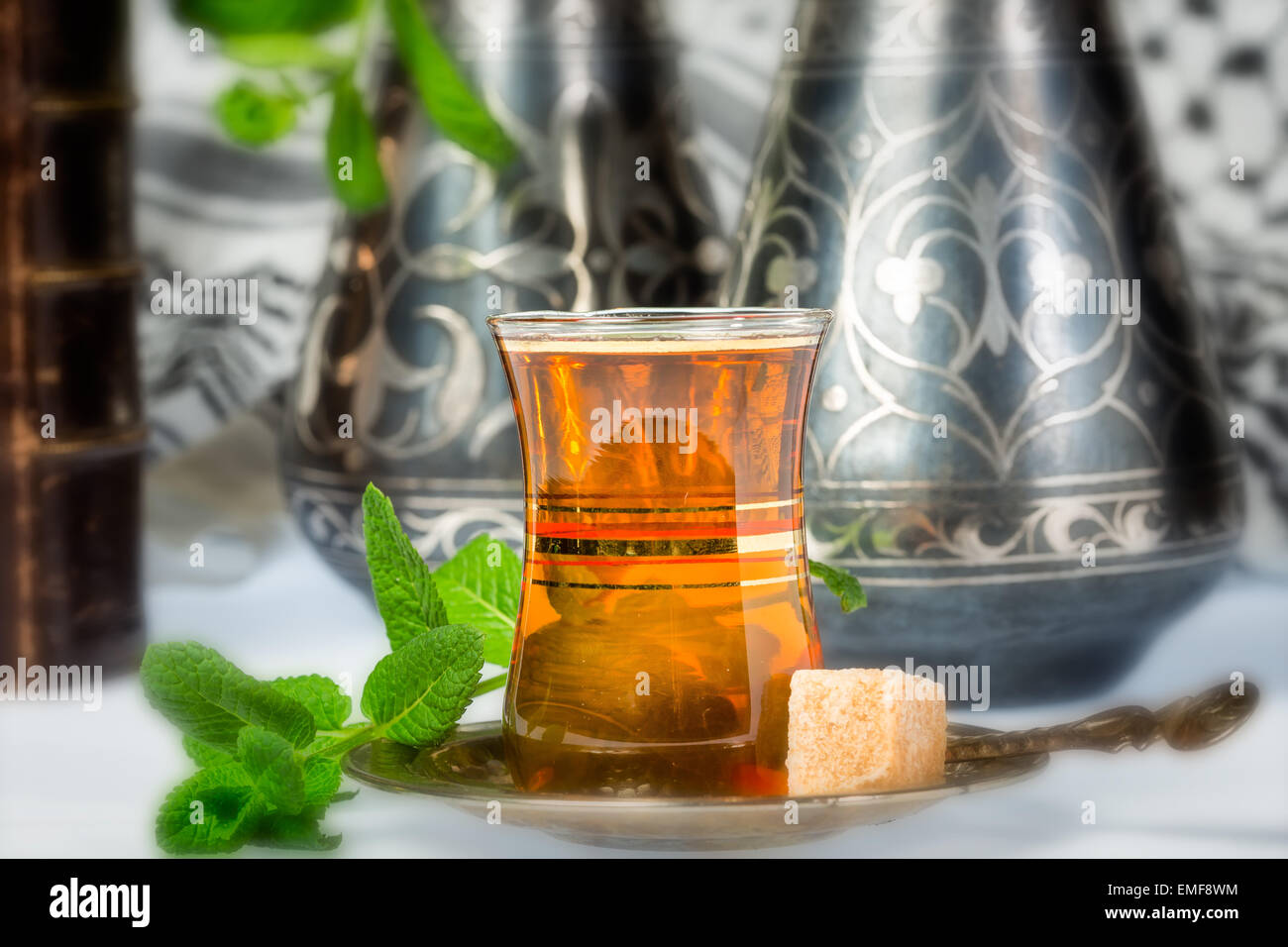 Mint tea - traditional Arabian refreshing drink Stock Photo - Alamy