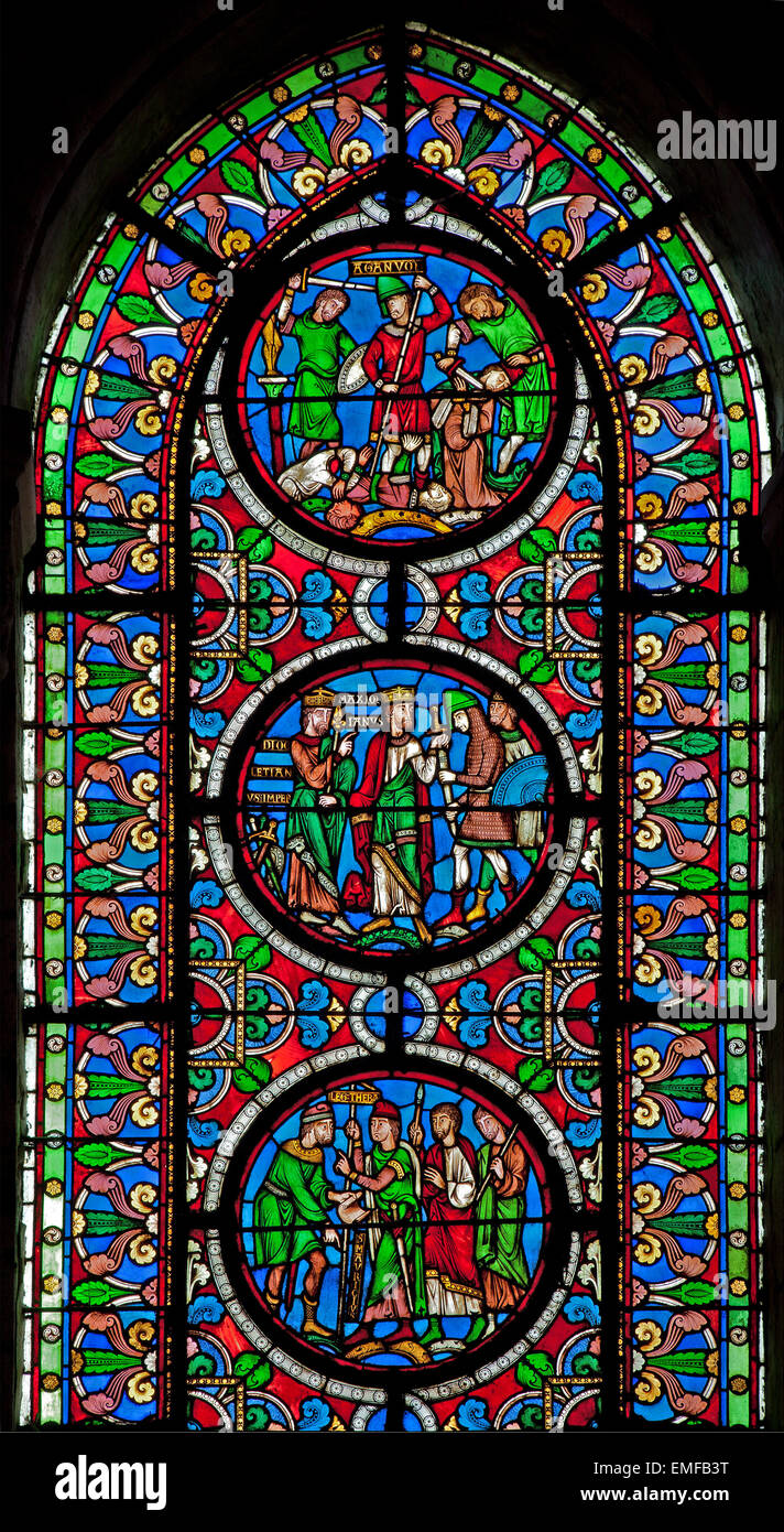 Saint denis cathedral hi-res stock photography and images - Alamy