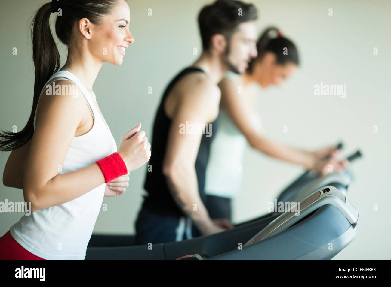 People exercise gym fitness man woman hi-res stock photography and ...