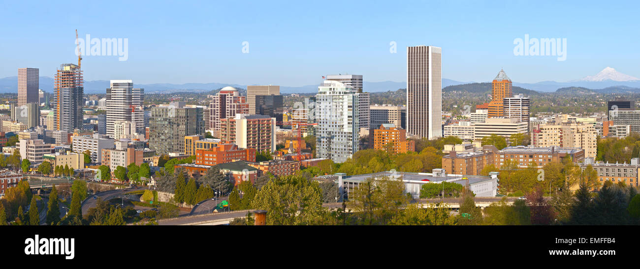 City with buildings hi-res stock photography and images - Alamy