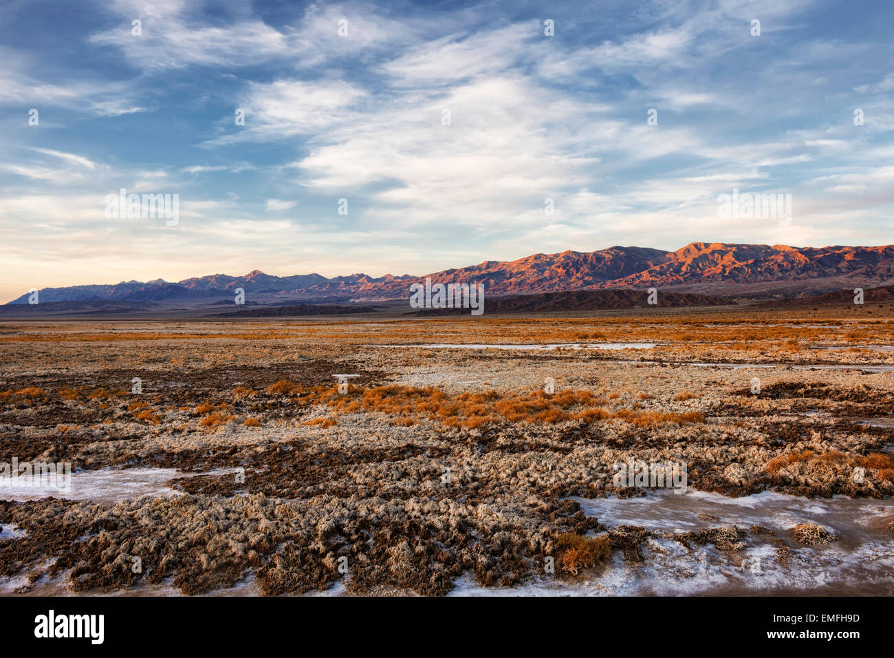 Evening light on the Amargosa Mountain Range from Salt Creek Basin in ...