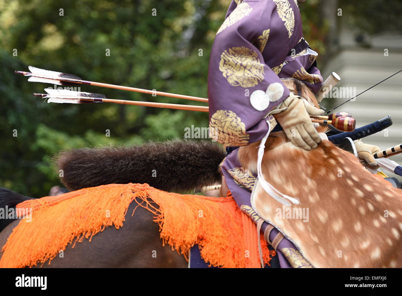 Kamakura, Japan. 19th Apr, 2015. Archers wearing traditional Japanese ...