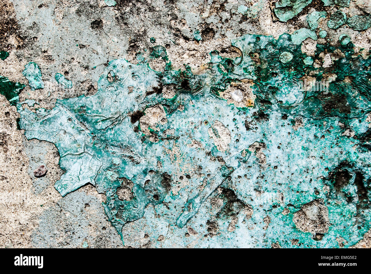 Old peeling paint and dirt on old concrete wall background Stock Photo ...
