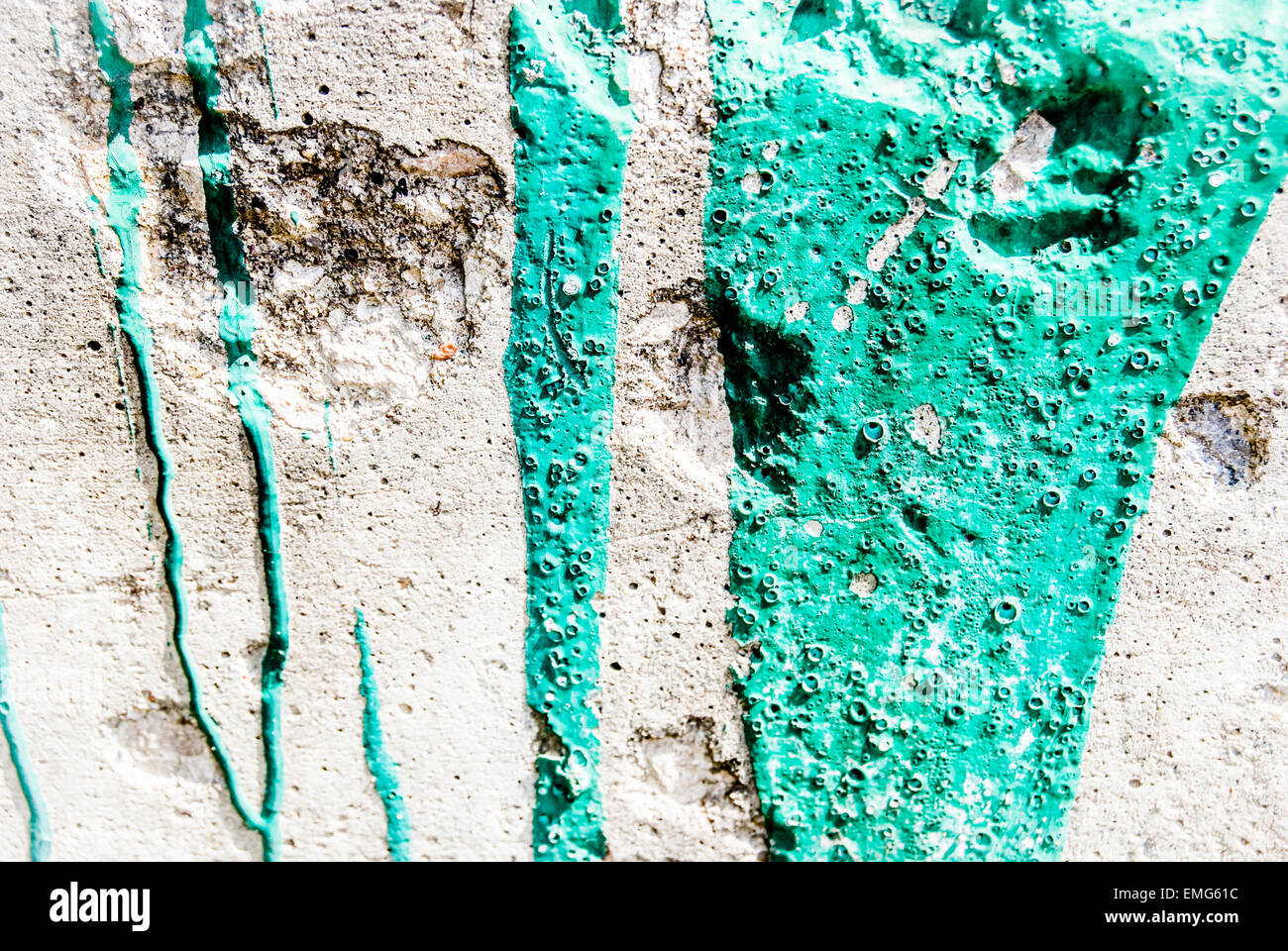 Old peeling paint and dirt on old concrete wall background Stock Photo ...