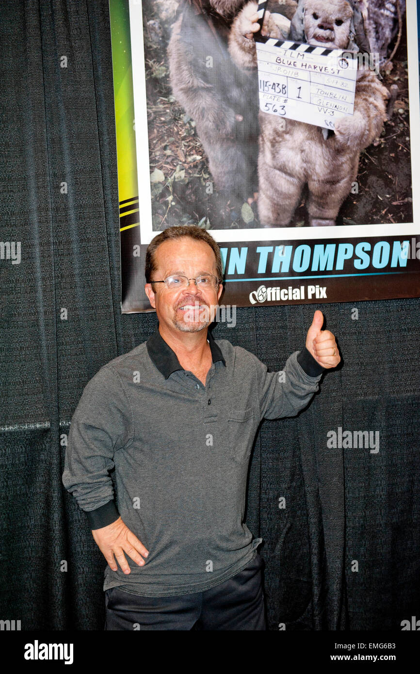 Cousin itt hi-res stock photography and images - Alamy