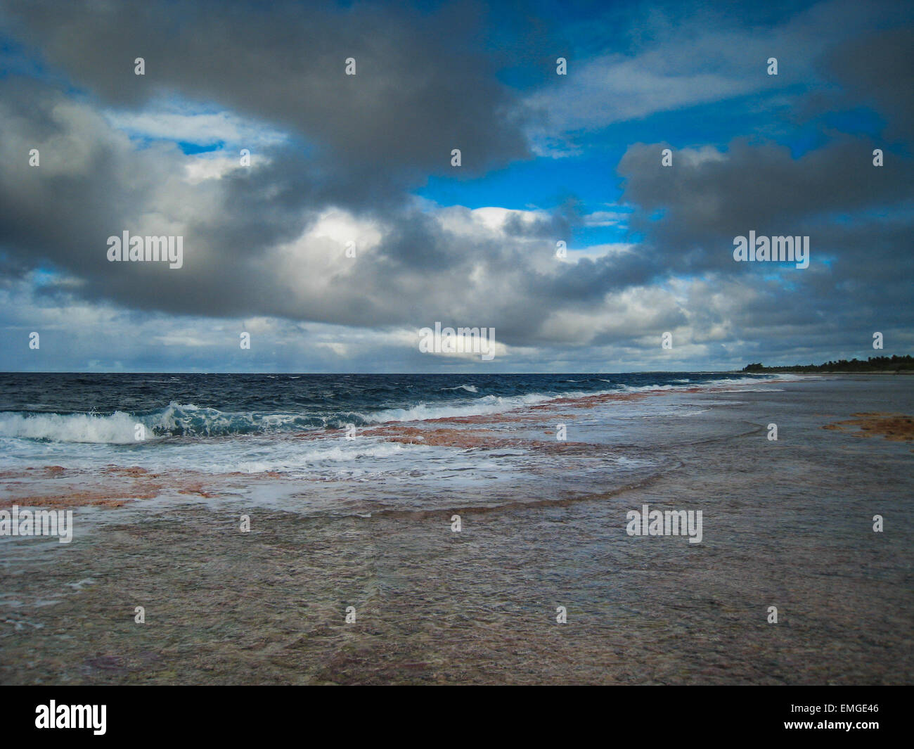 Fakarava island, tahiti hi-res stock photography and images - Alamy