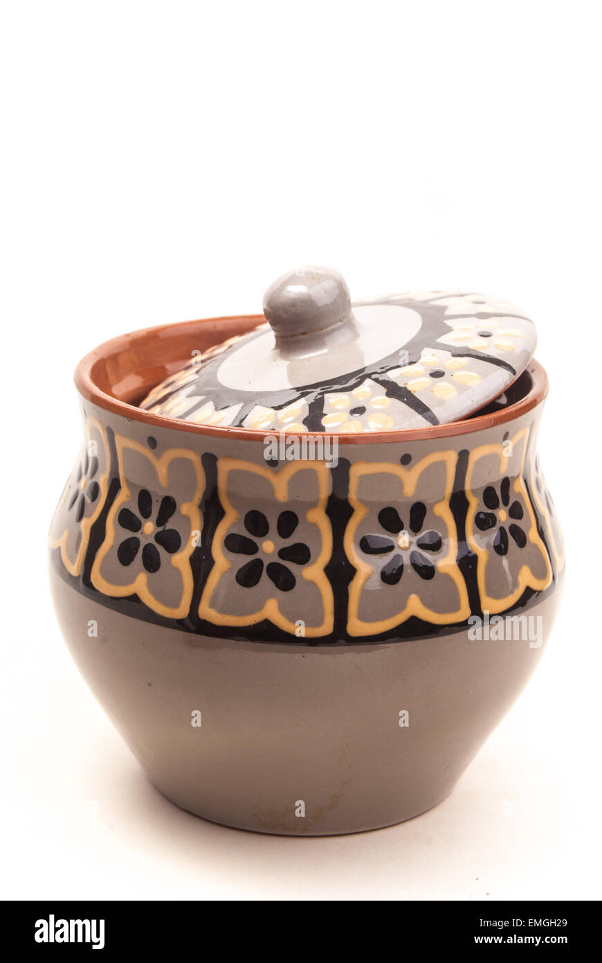 opened vintage ceramic pot isolated on white Stock Photo - Alamy