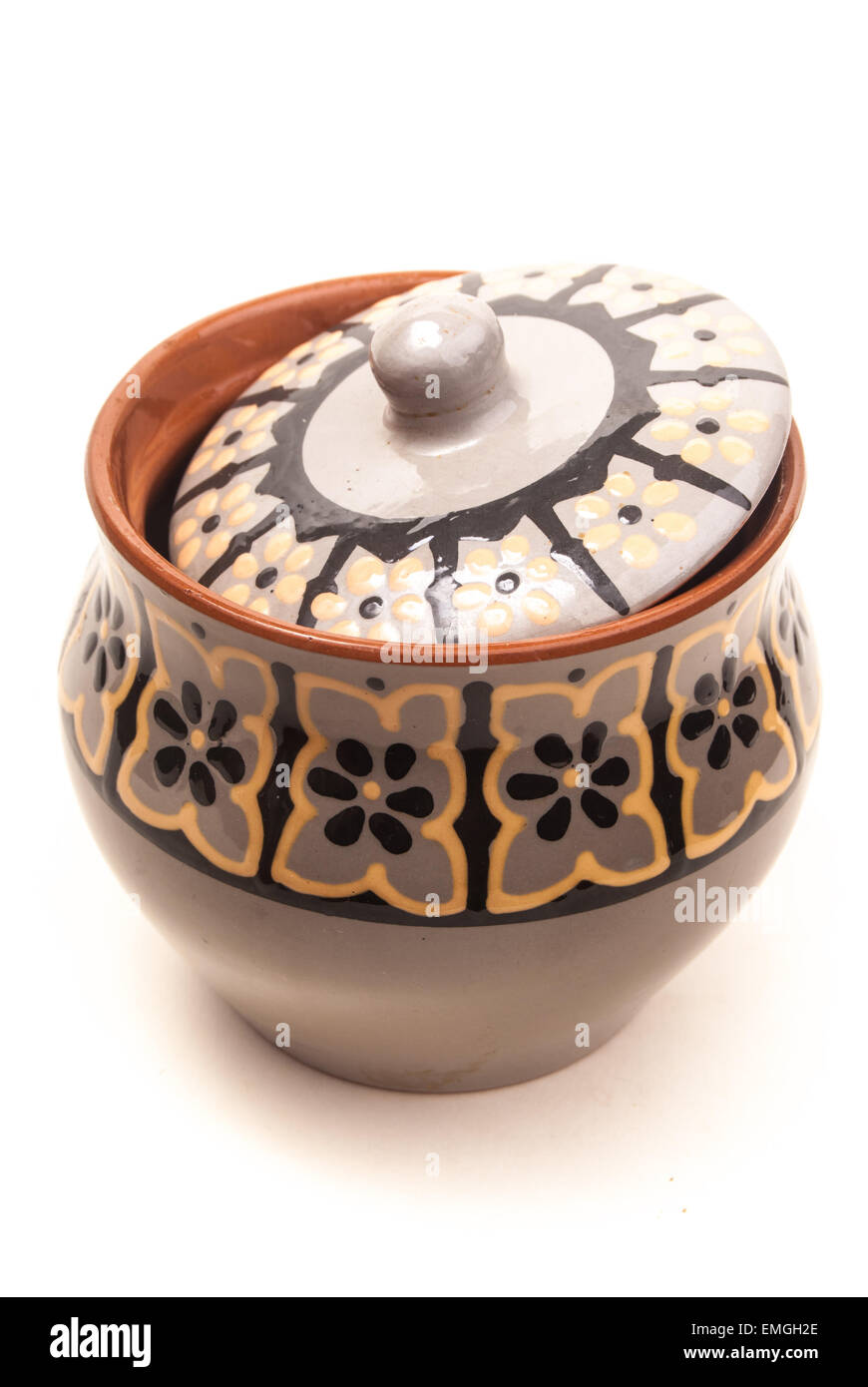 opened vintage ceramic pot isolated on white Stock Photo - Alamy