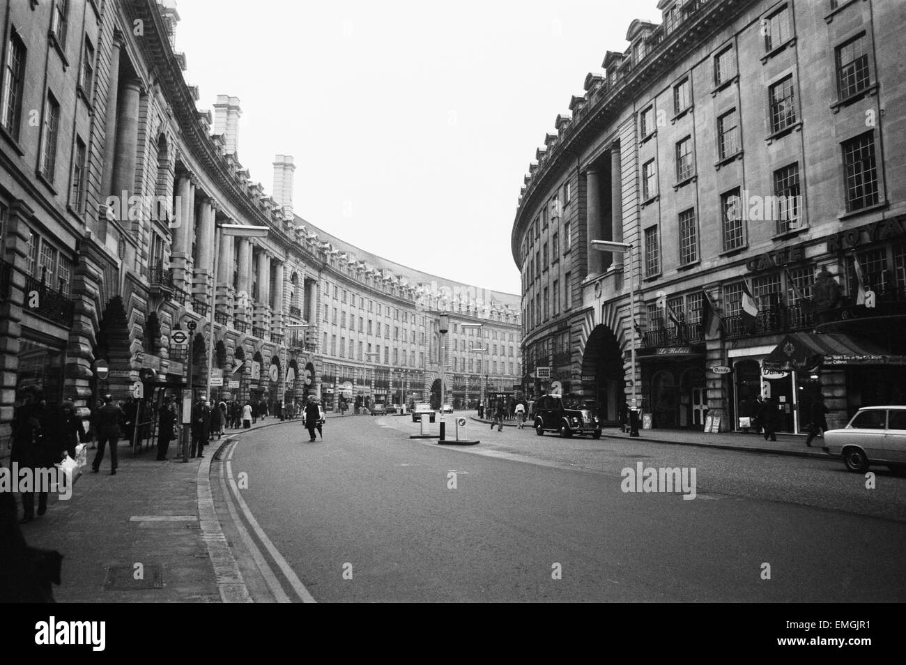 1970s london street hi-res stock photography and images - Alamy
