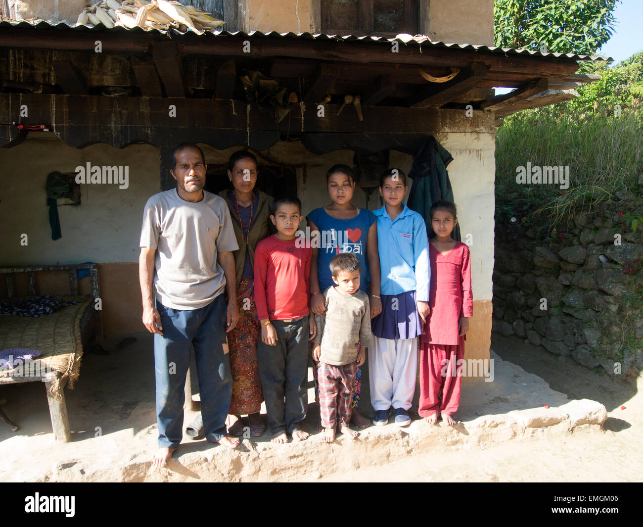 Poor family hi-res stock photography and images - Alamy