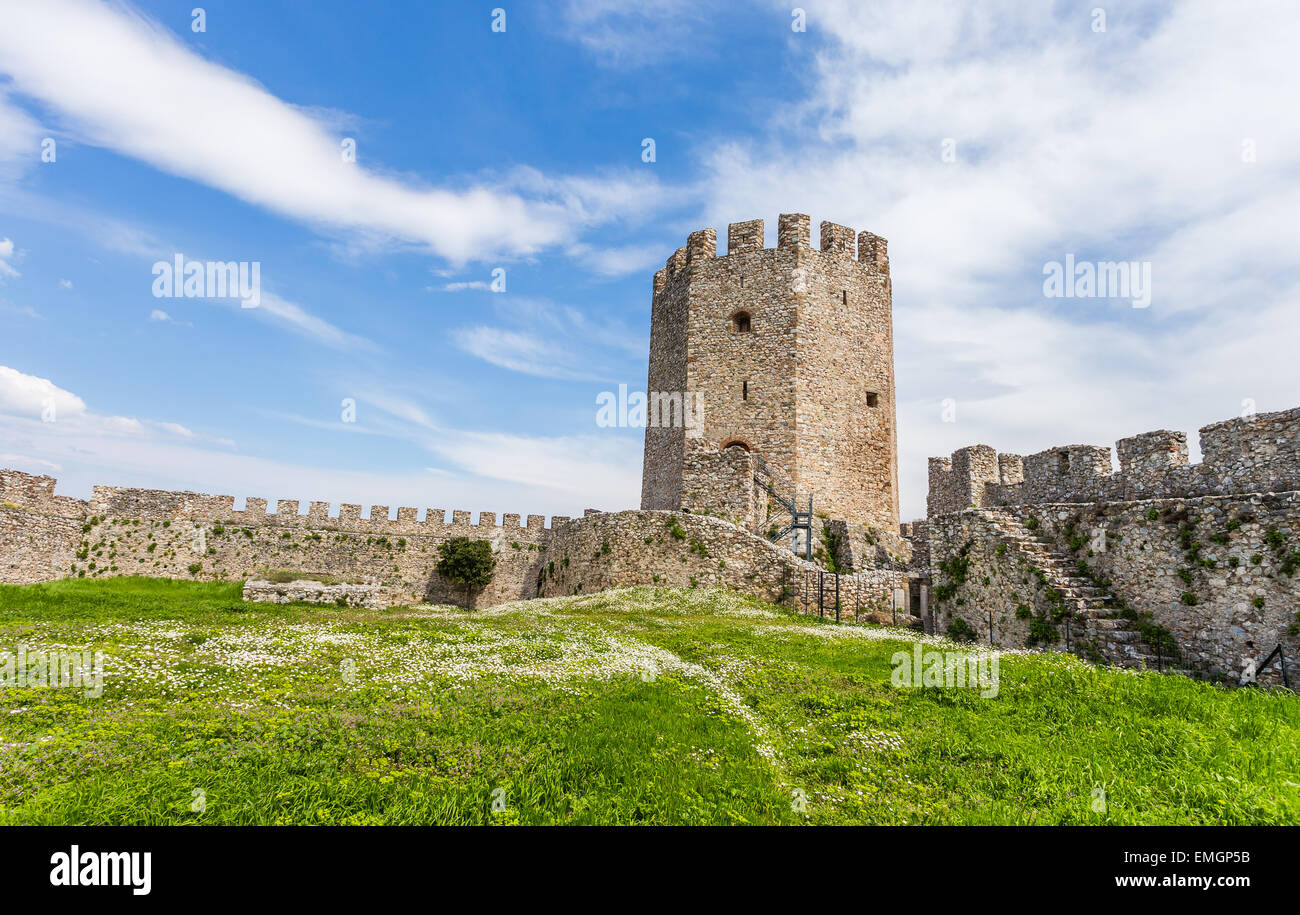 Platamon fortress against dramatic sky Stock Photo - Alamy