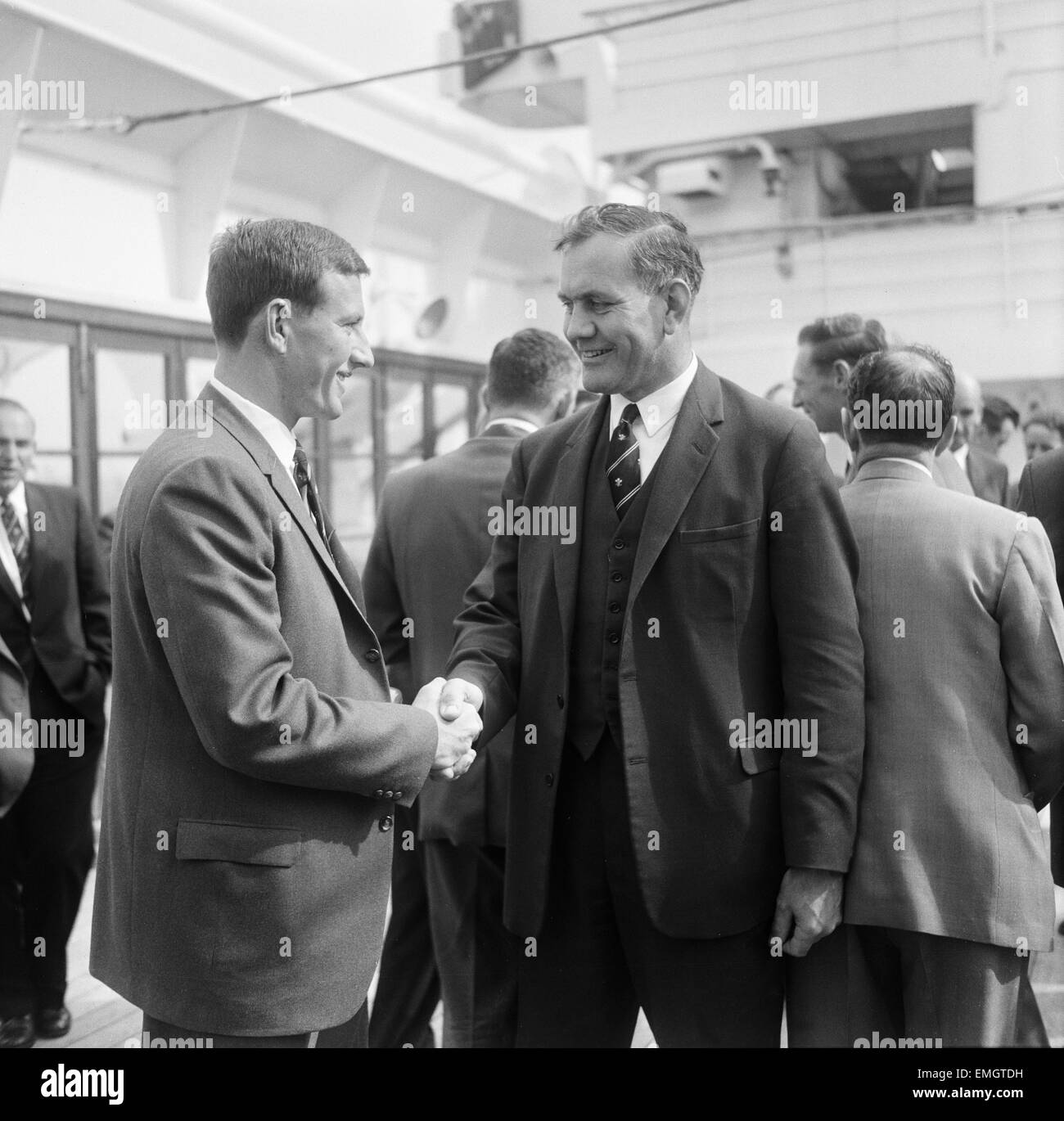 Australian Test Cricket team arrive at Tilbury aboard The Himalaya ...