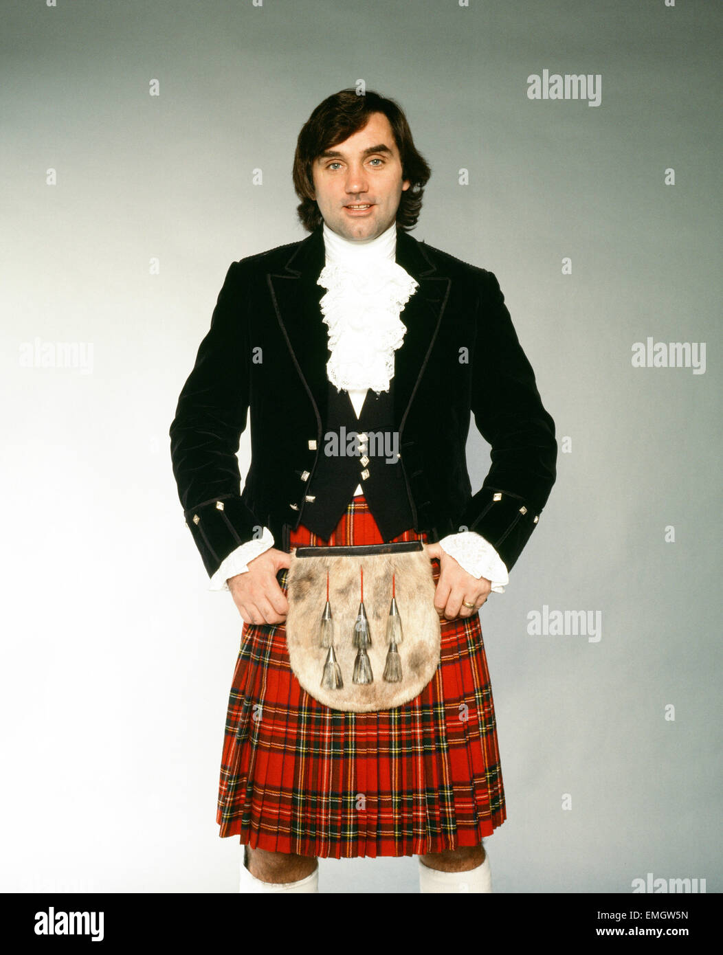 George Best wearing a kilt after signing for Hibernian. 24th November ...